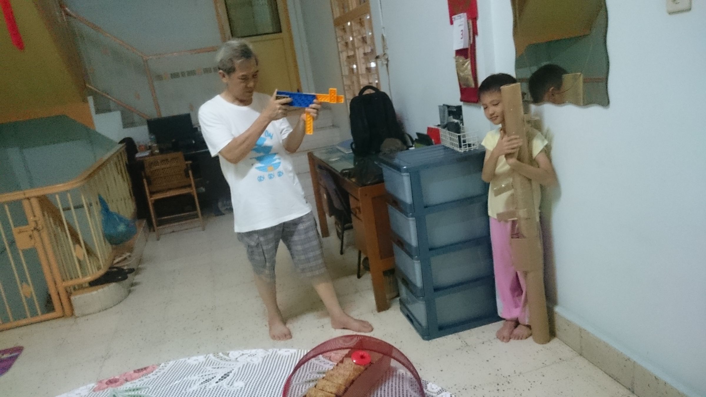 DIY Cardboard Bazooka : 11 Steps - Instructables