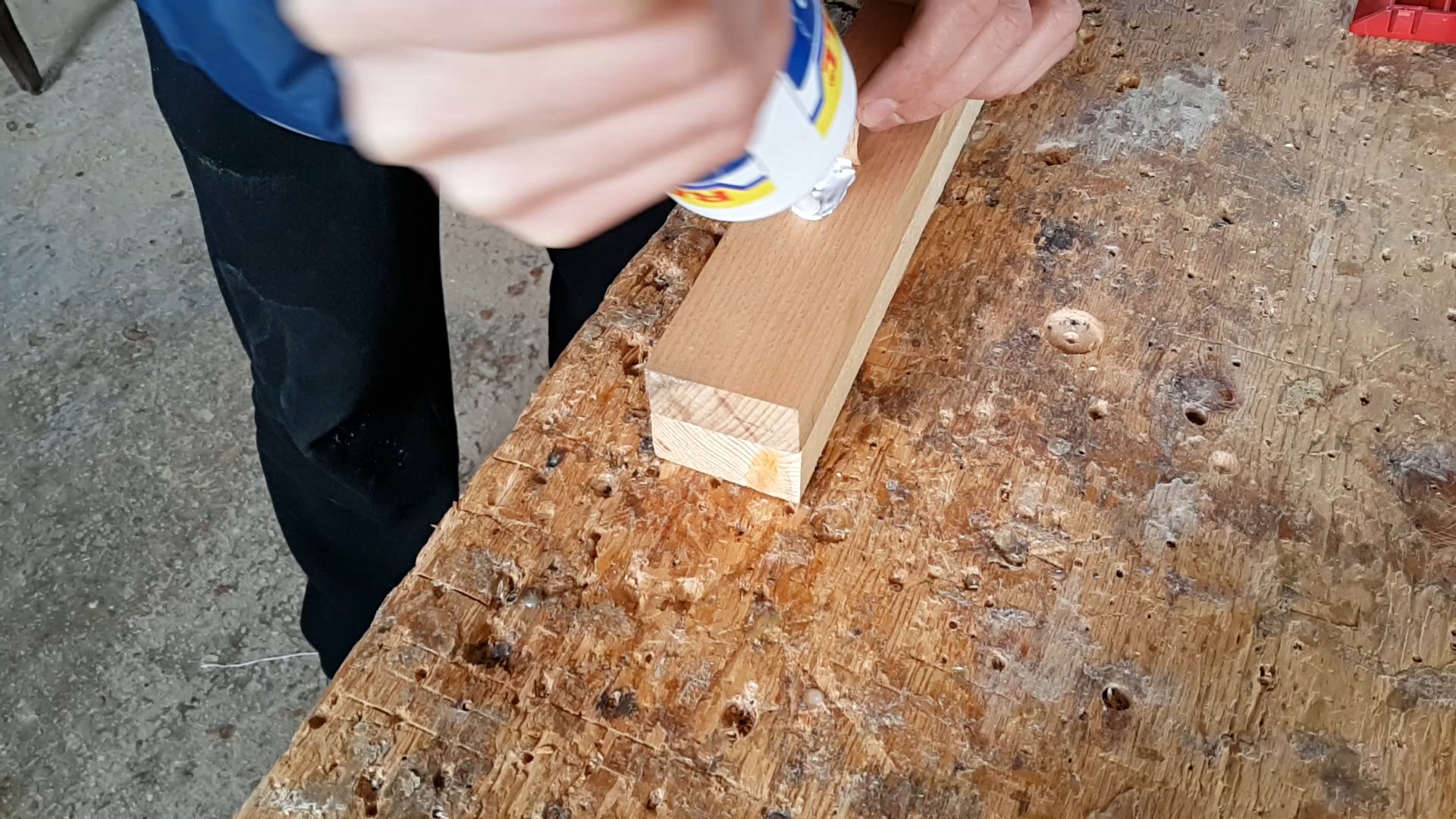 How to Hide a Screw : 6 Steps (with Pictures) - Instructables