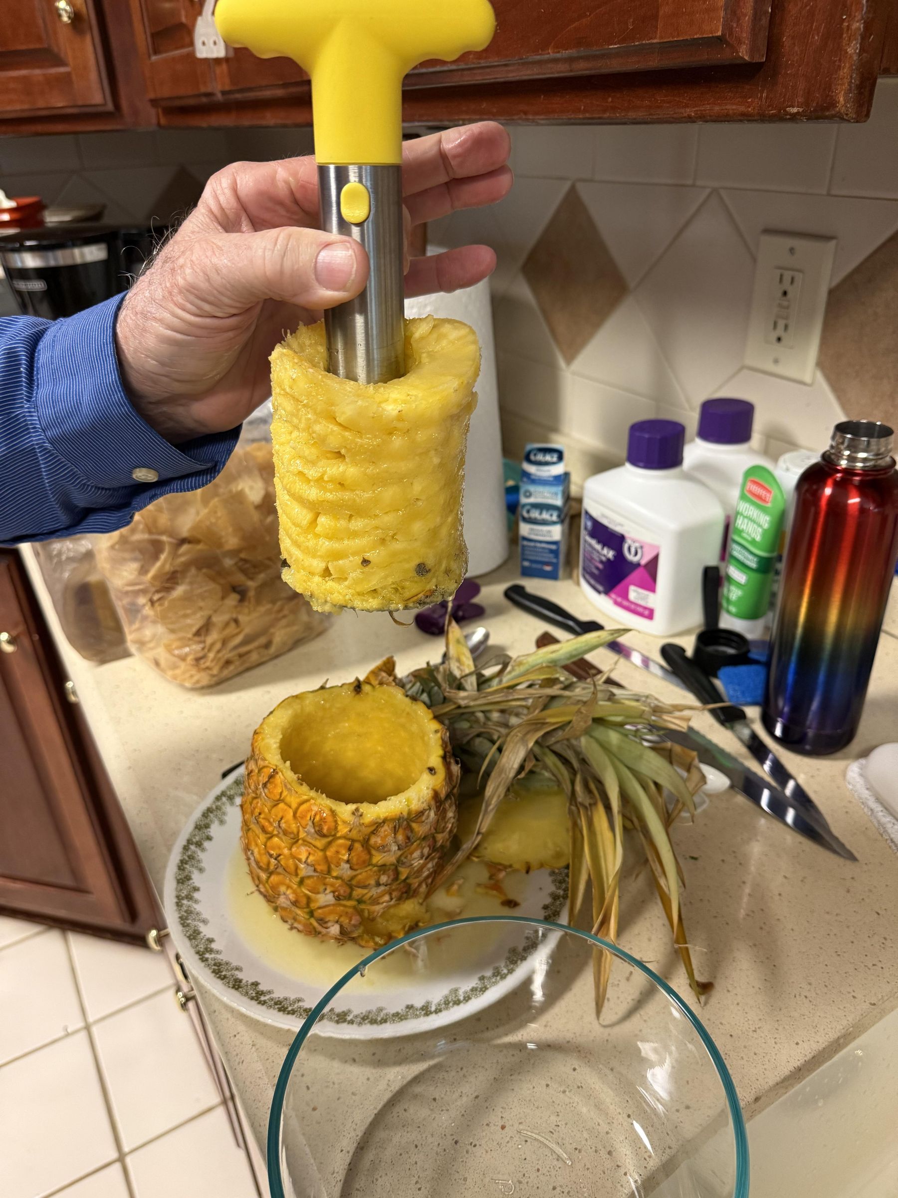 How to Prepare a Pineapple : 3 Steps (with Pictures) - Instructables