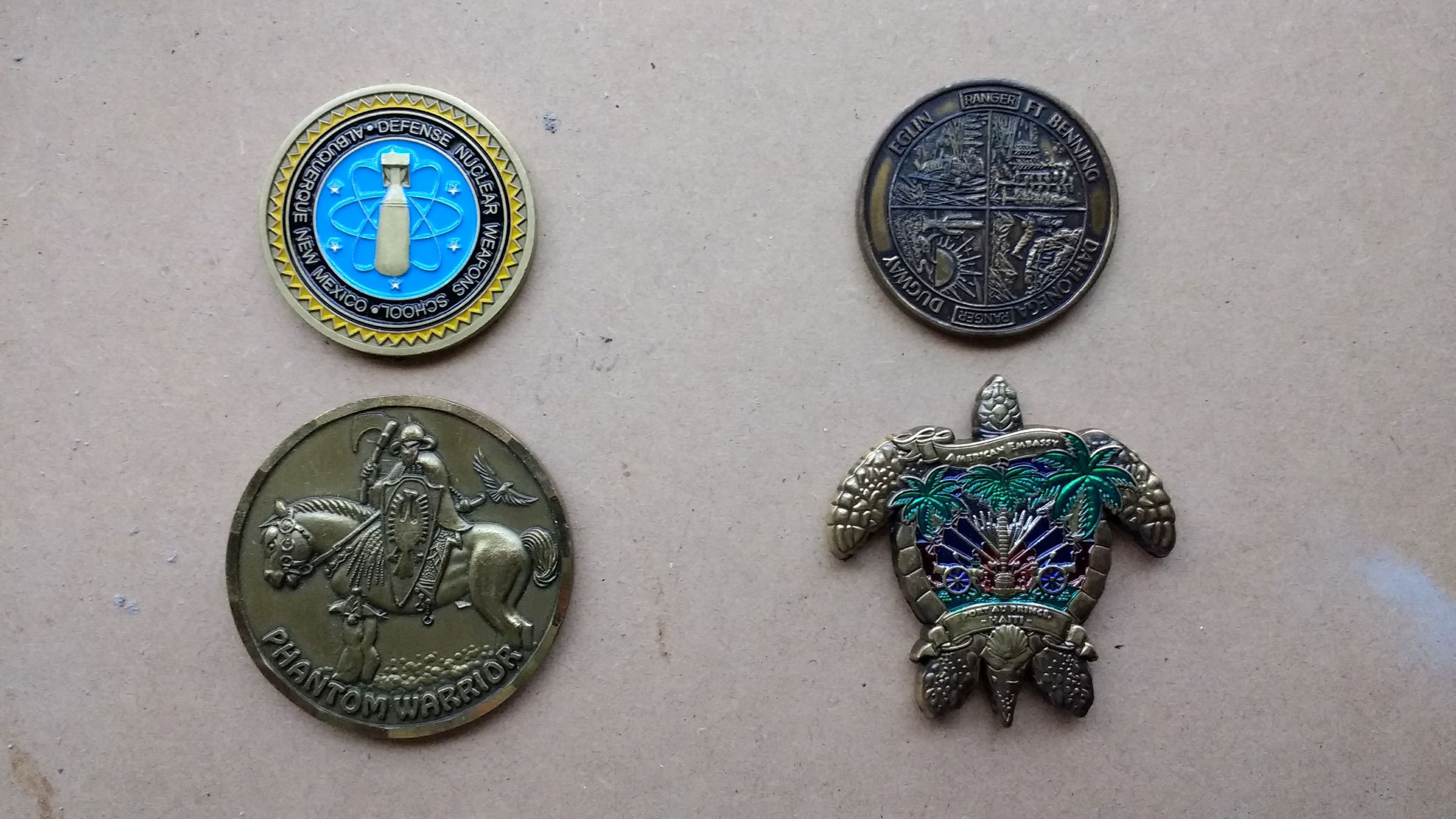 Make Your Own Challenge Coin or Geocaching Token : 13 Steps (with ...