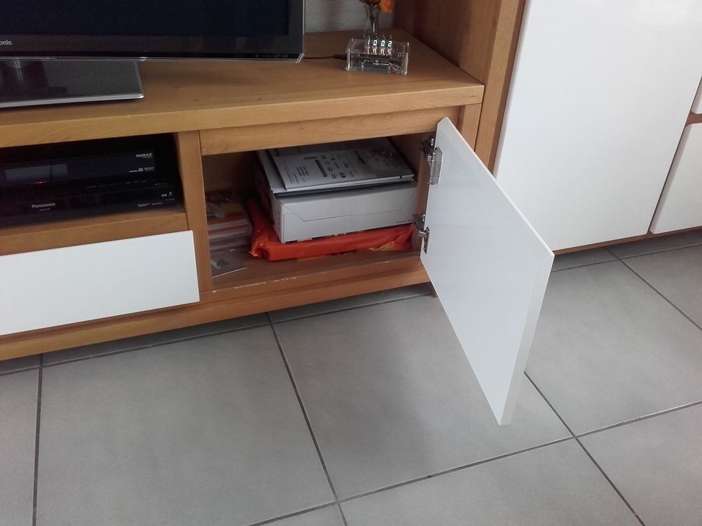 Hidden Box With Secret Opening Mechanism : 9 Steps (with Pictures ...