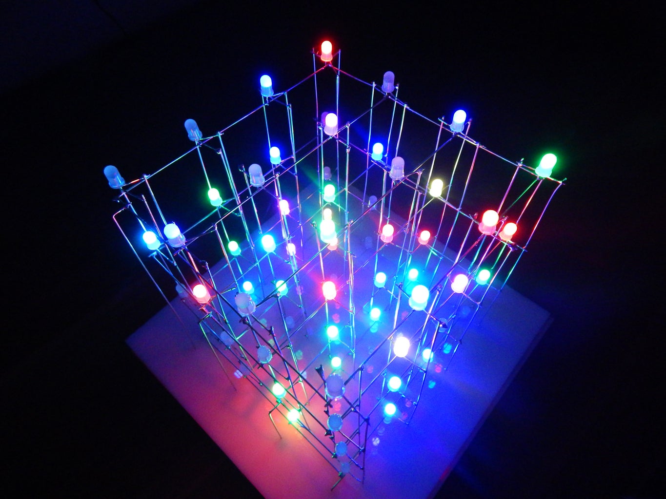 Build Your Own 4x4x4 RGB LED Cube : 9 Steps (with Pictures) - Instructables Build Your Own 4x4x4 RGB LED Cube : 9 Steps (with Pictures) - Instructables