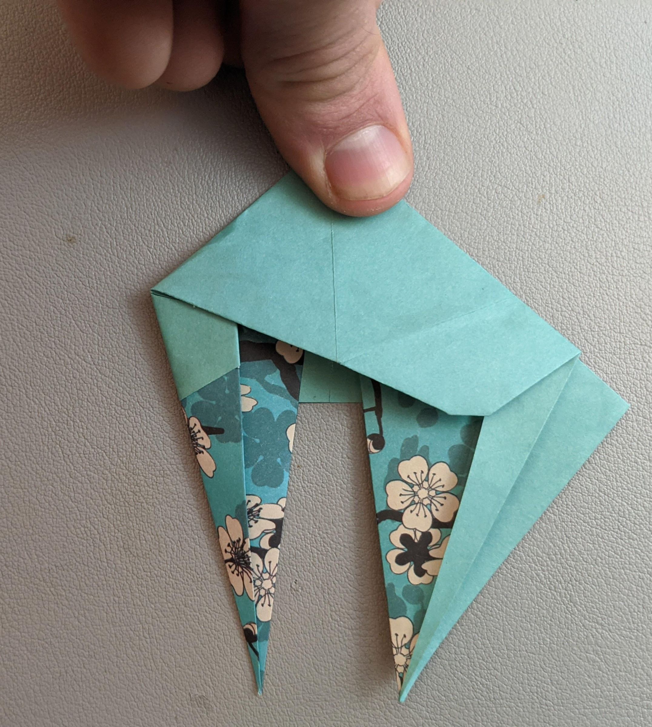 Origami Walrus Bookmark V2 : 9 Steps - Instructables