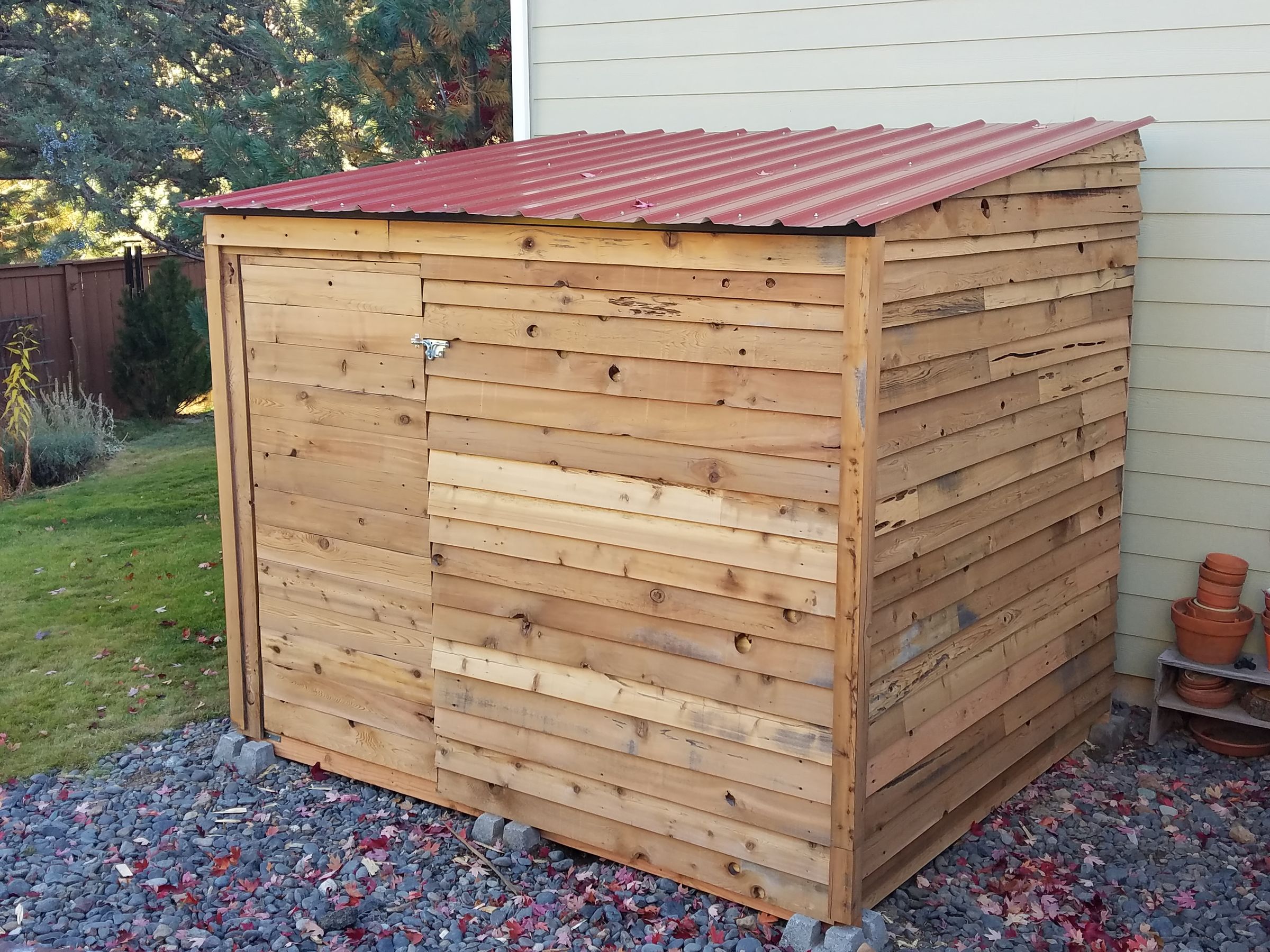 Reclaimed Nearly Free Tool Shed : 9 Steps (with Pictures) - Instructables