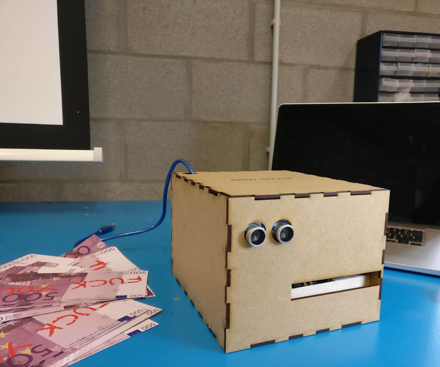 The Cash Riffle : 6 Steps (with Pictures) - Instructables