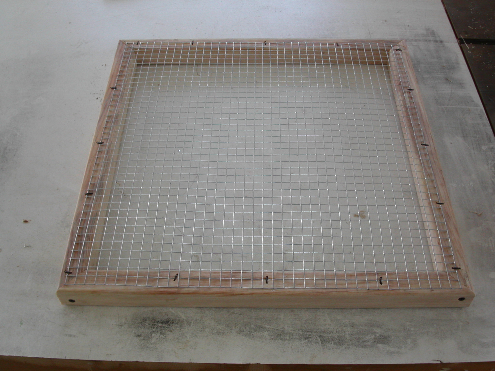 Compost Screen : 6 Steps (with Pictures) - Instructables