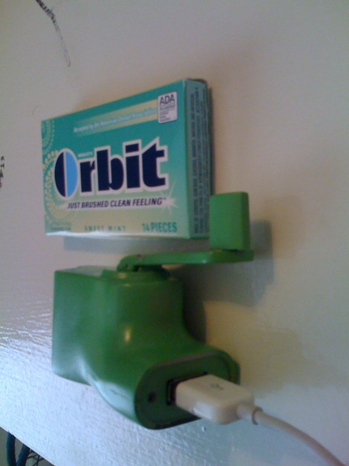USB Iphone Ipod Dynamo Charger : 9 Steps - Instructables