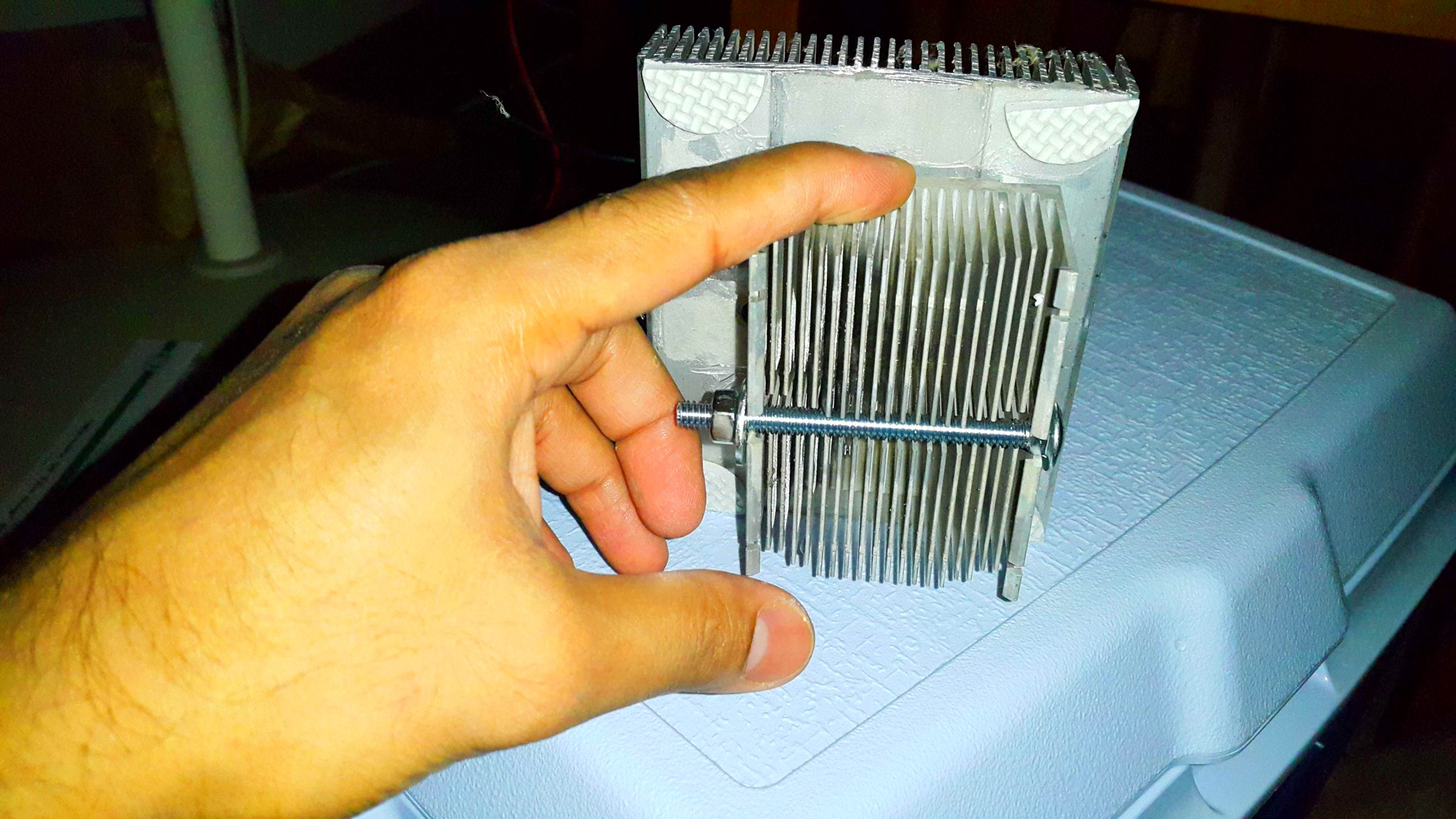 My Diy Peltier Cooler! - DECOMMISSIONED : 9 Steps (with Pictures ...