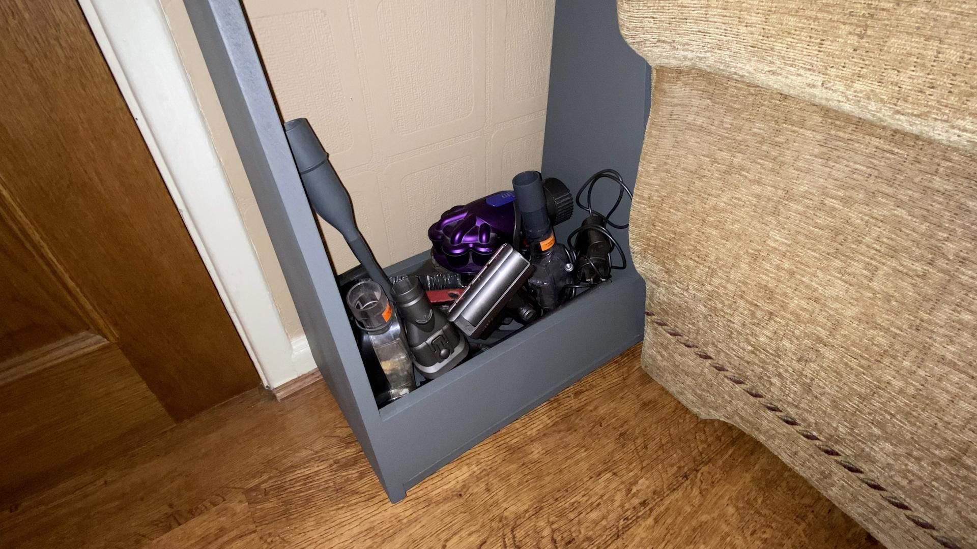 Hidden Sofa Storage : 7 Steps (with Pictures) - Instructables