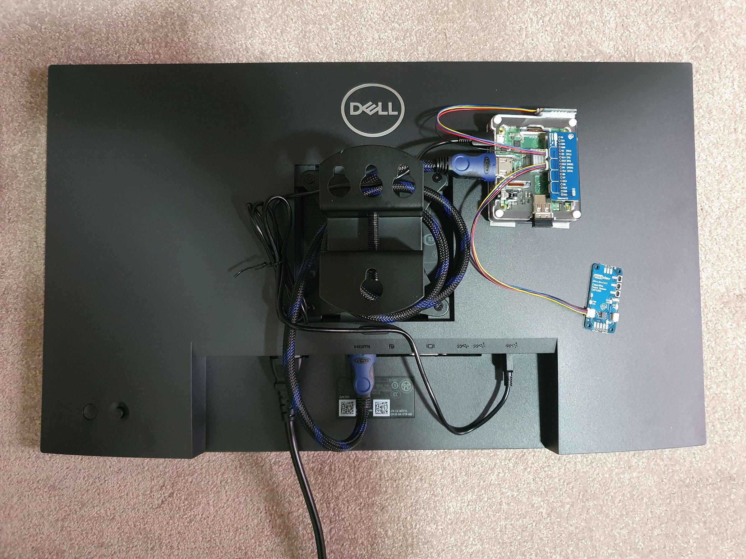 DIY Raspberry Pi 24" Digital Picture Photo Frame : 14 Steps (with ...