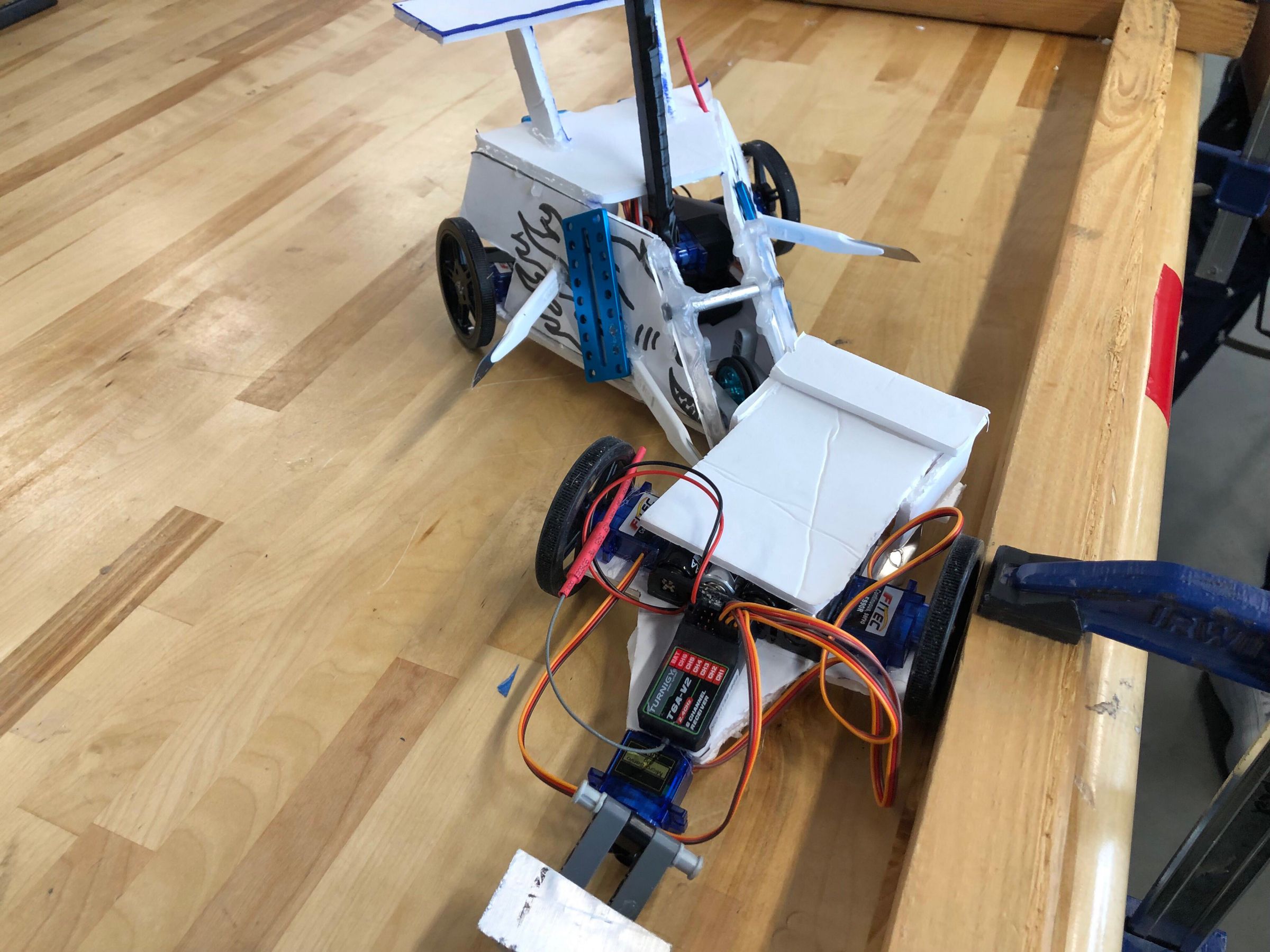 Killer Robot : 8 Steps - Instructables