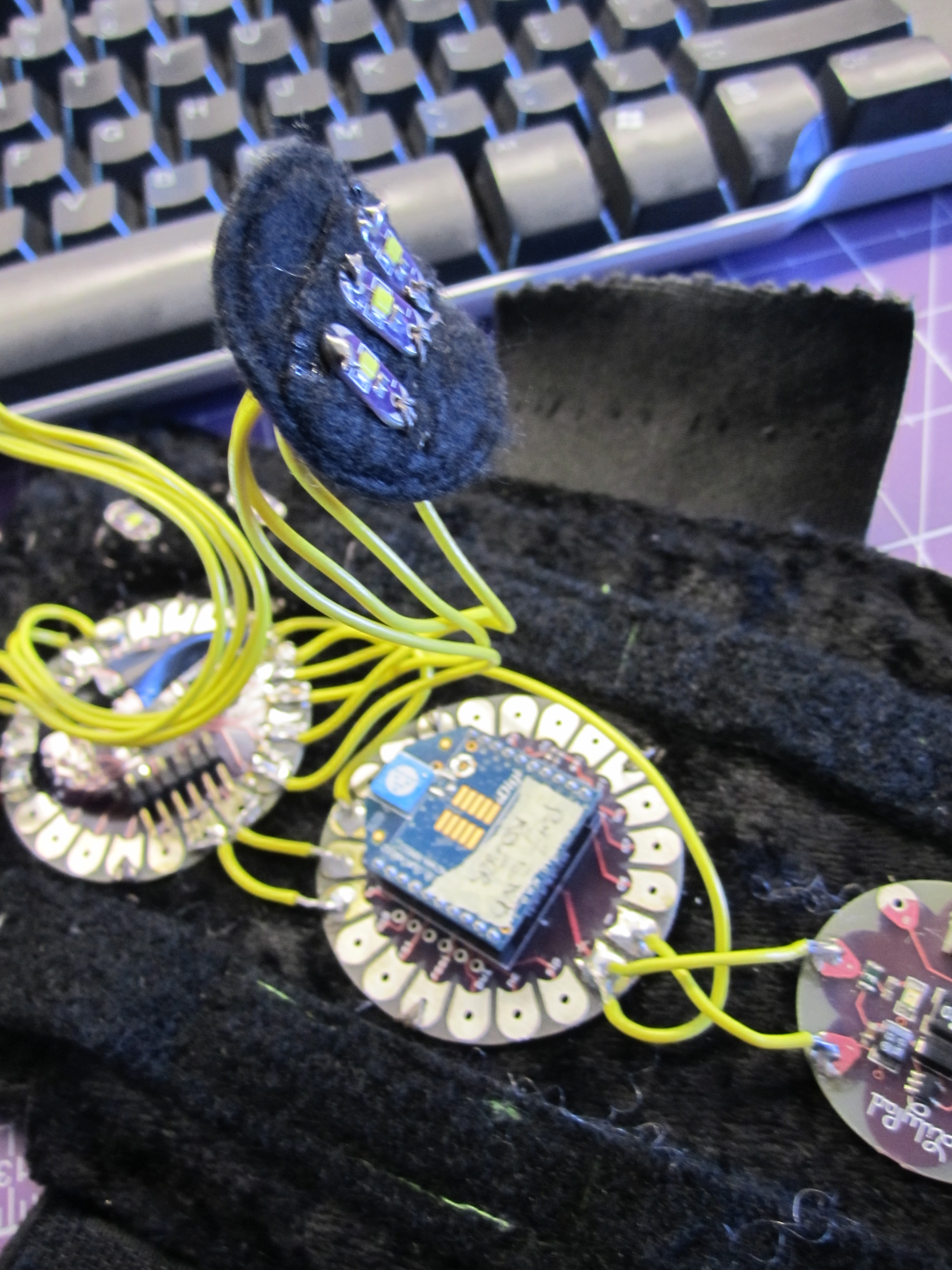 Interactive Bee Game : 7 Steps - Instructables