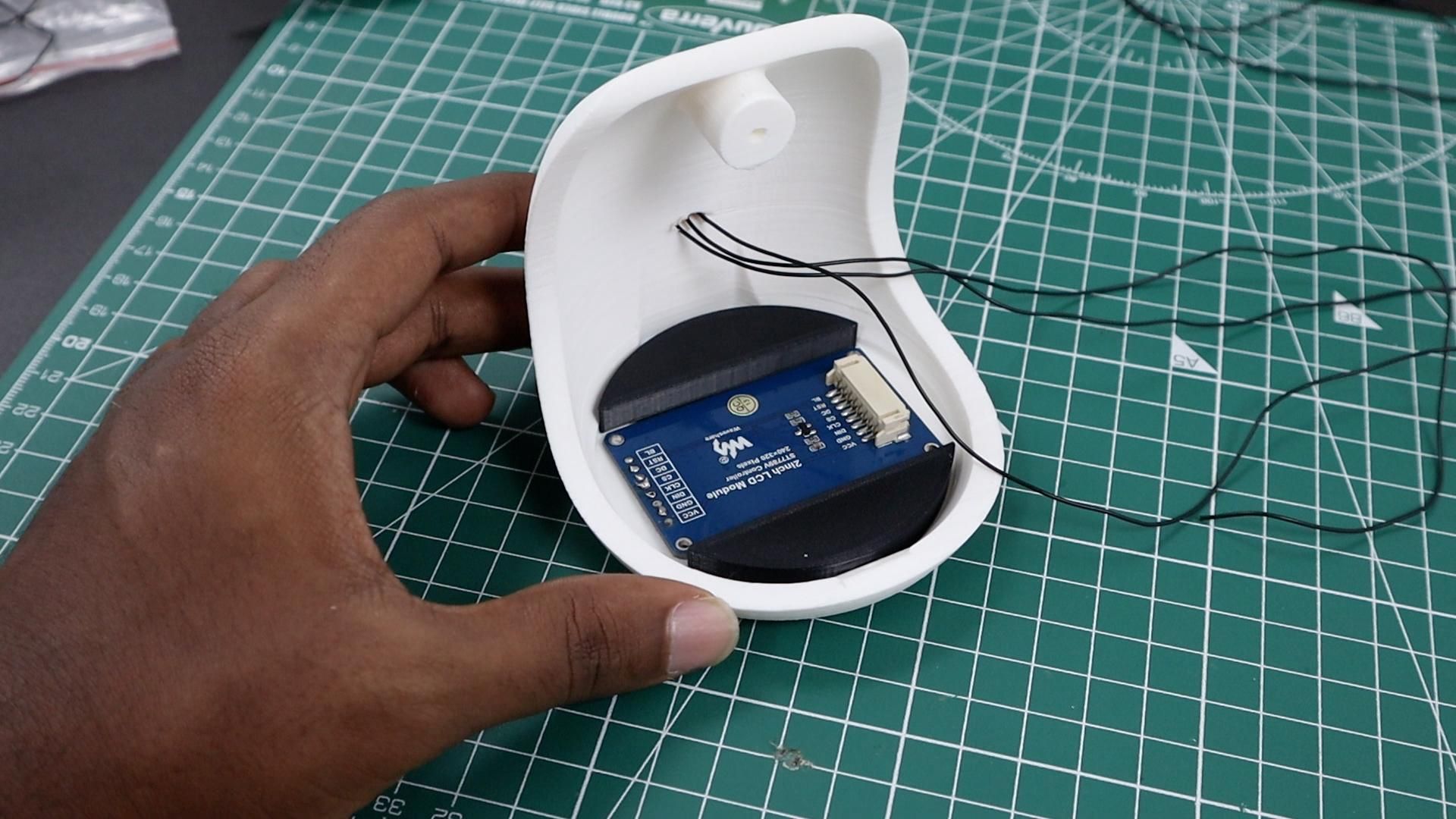 Emo - DIY Companion Robot : 10 Steps - Instructables