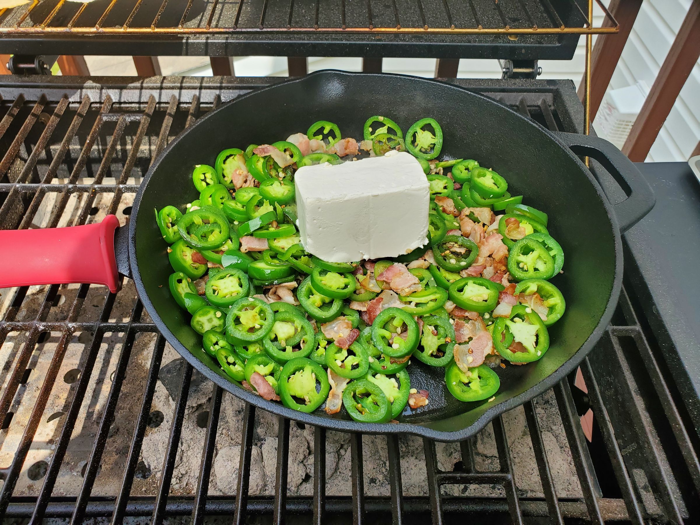 Ribeye Chicharron, Volcanoes and Bacon Jalapeno Dip : 9 Steps (with ...