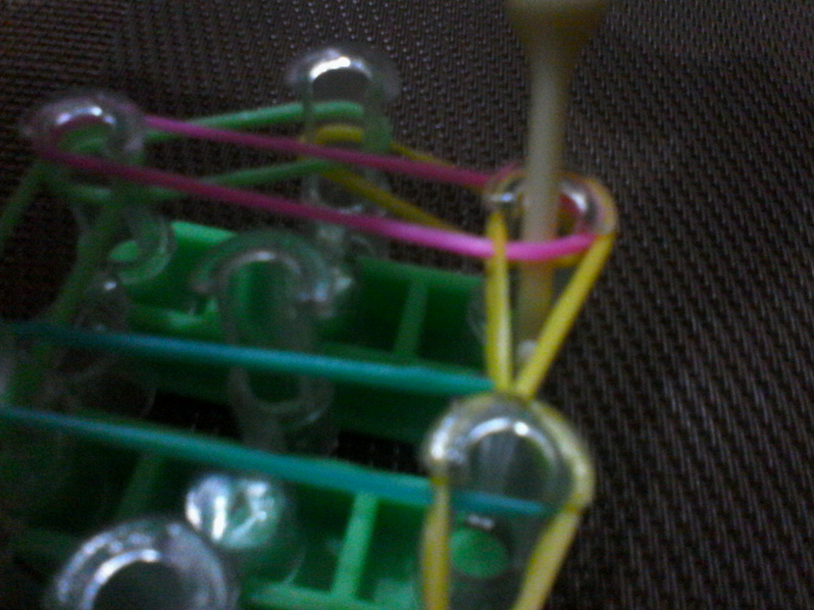 Rainbow Loom: Railroad : 7 Steps - Instructables