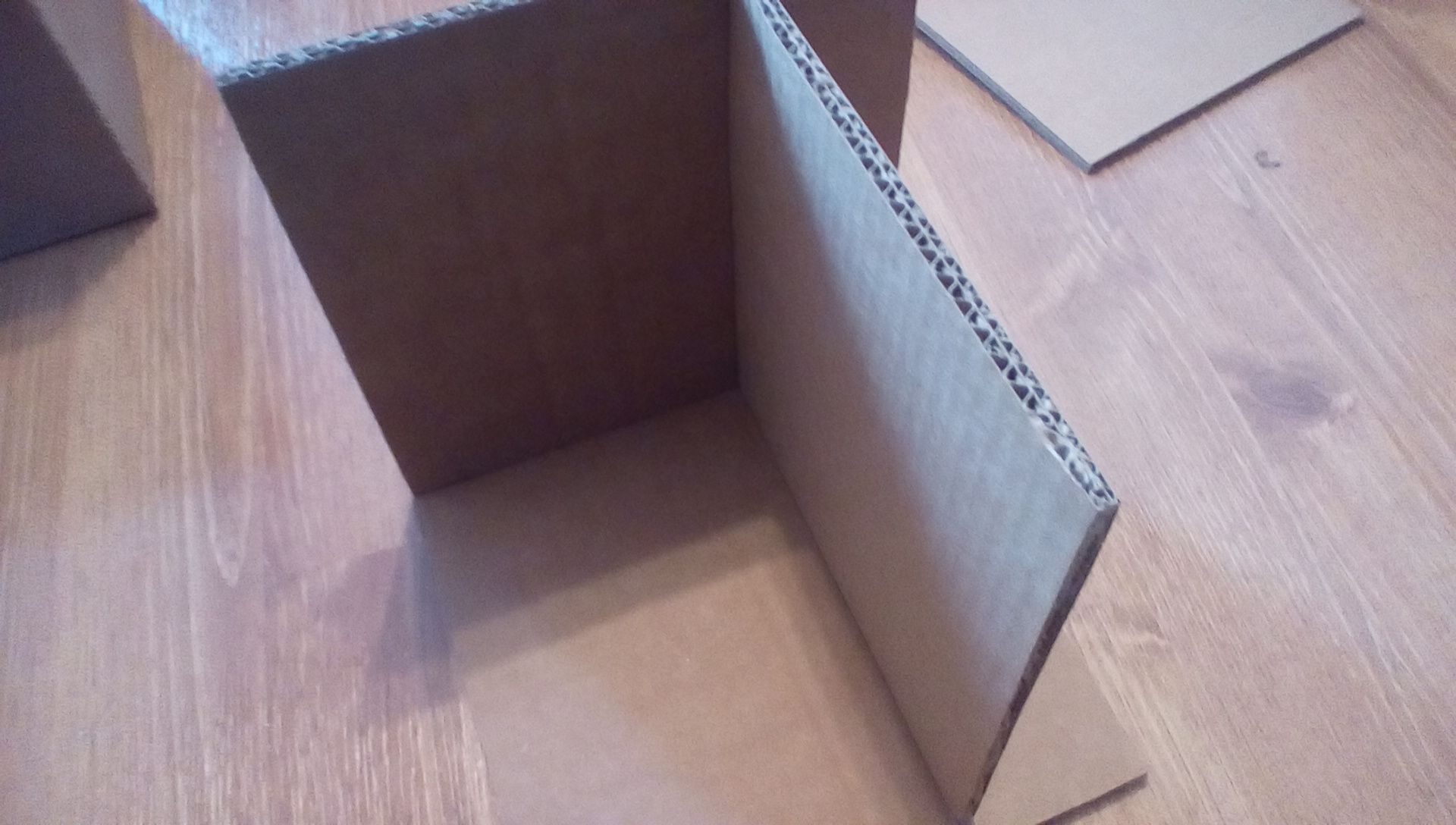 Multi-layer Cardboard Box : 7 Steps (with Pictures) - Instructables