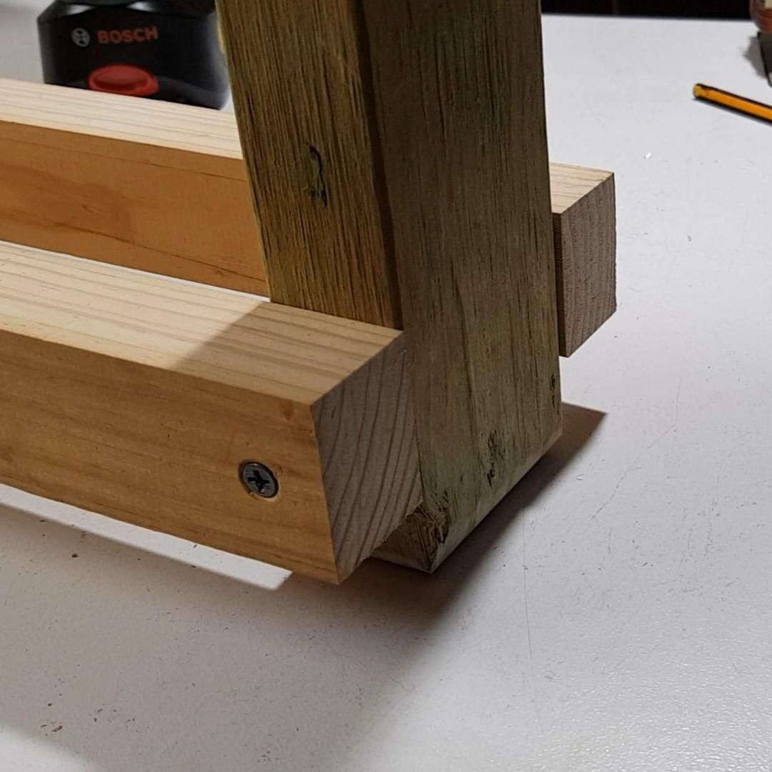 Bike Rack - Easy Build Wall Mounted Bicycle Rack : 9 Steps (with ...