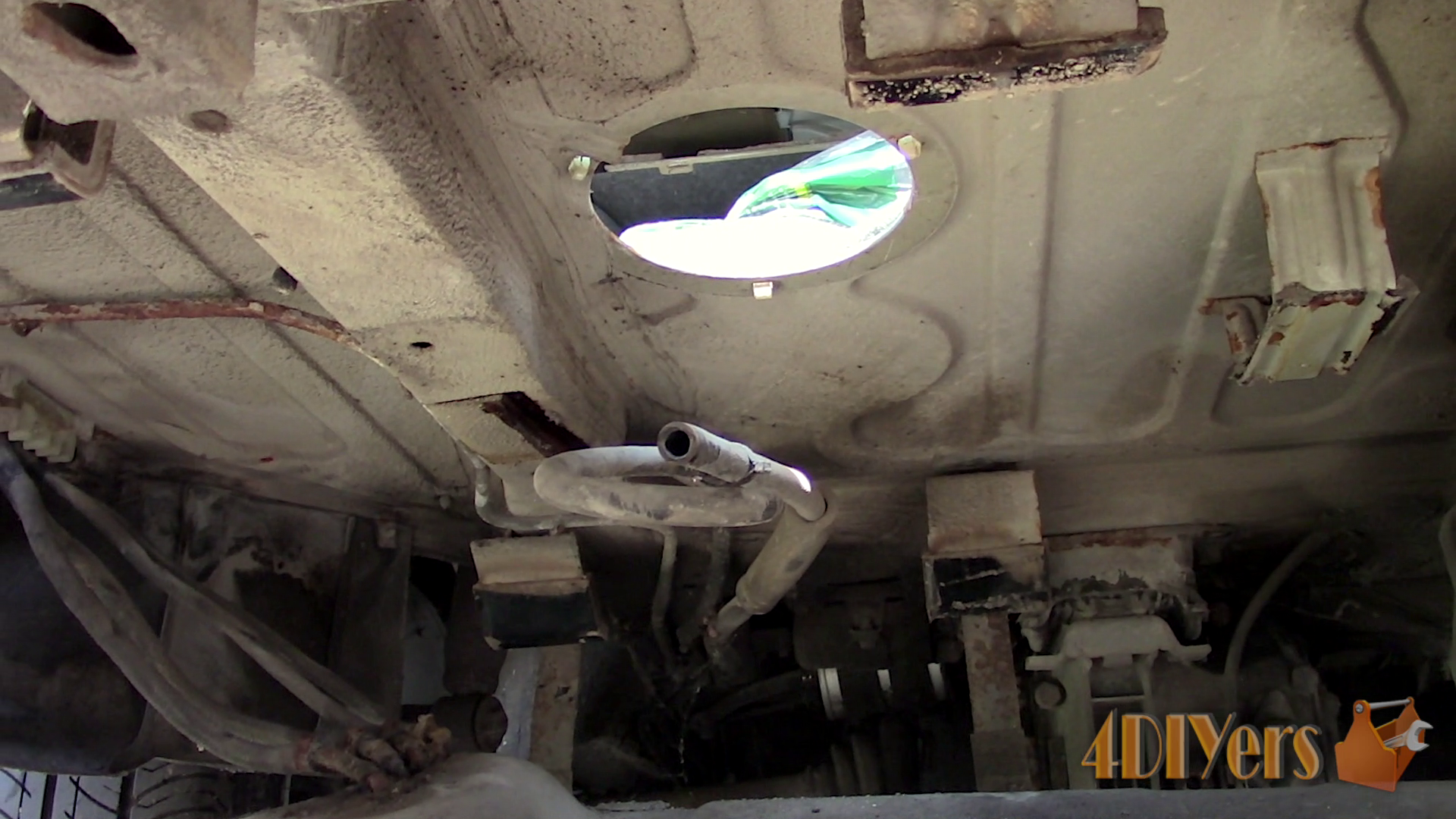 How to Repair a Leaking Metal Gas Tank Without Welding : 8 Steps ...