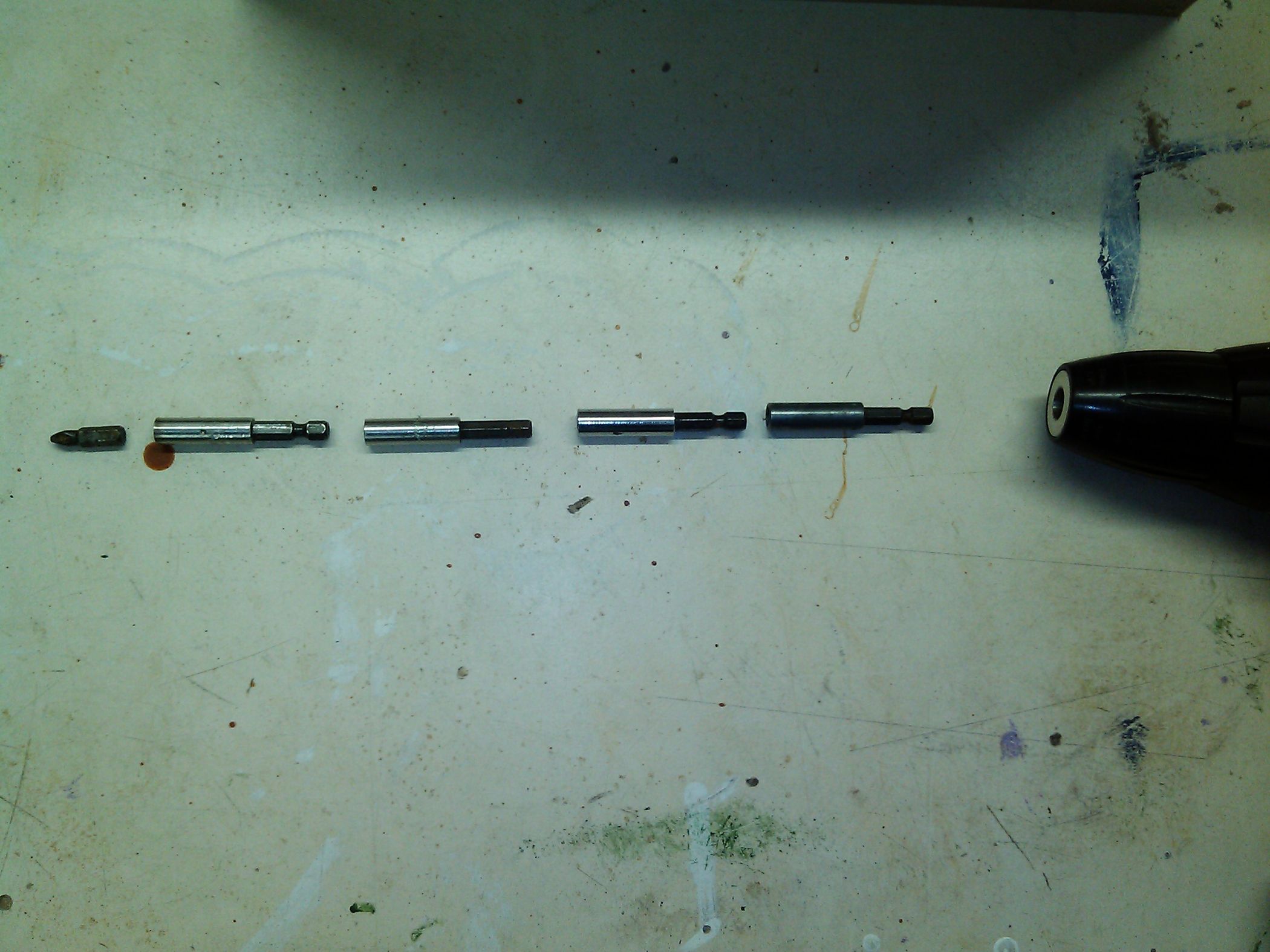 Hard to Reach Screw - Instructables