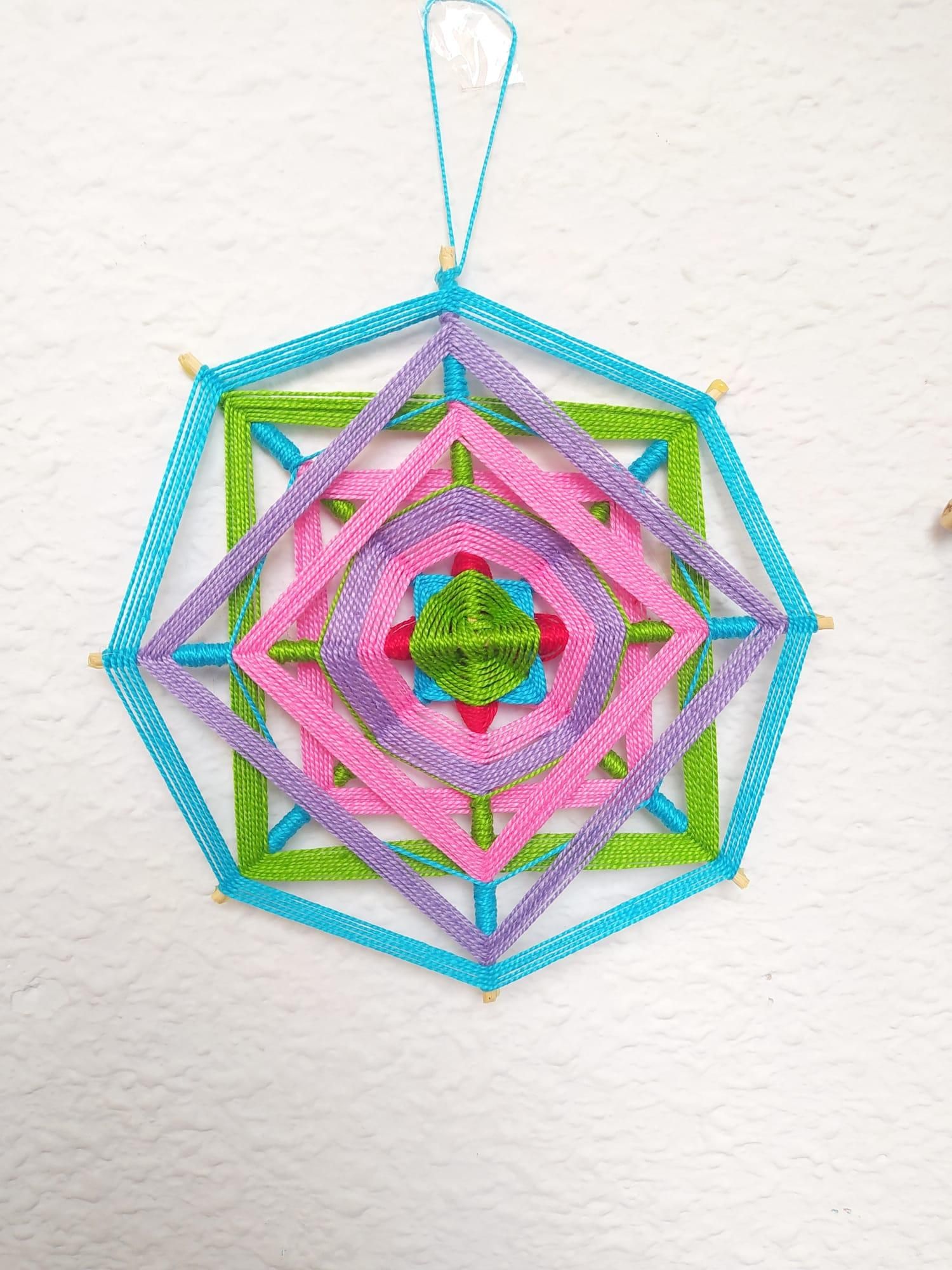 God's Eye / Thread Mandala : 22 Steps (with Pictures) - Instructables