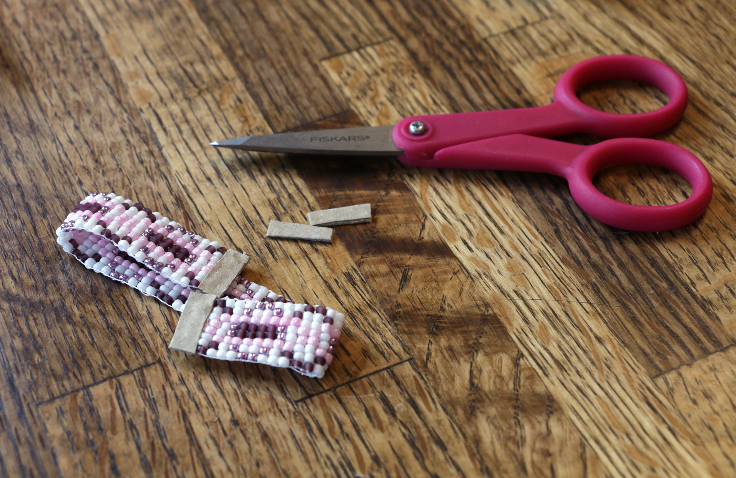 Simple Bead Weaving Loom & Bracelet : 4 Steps (with Pictures ...