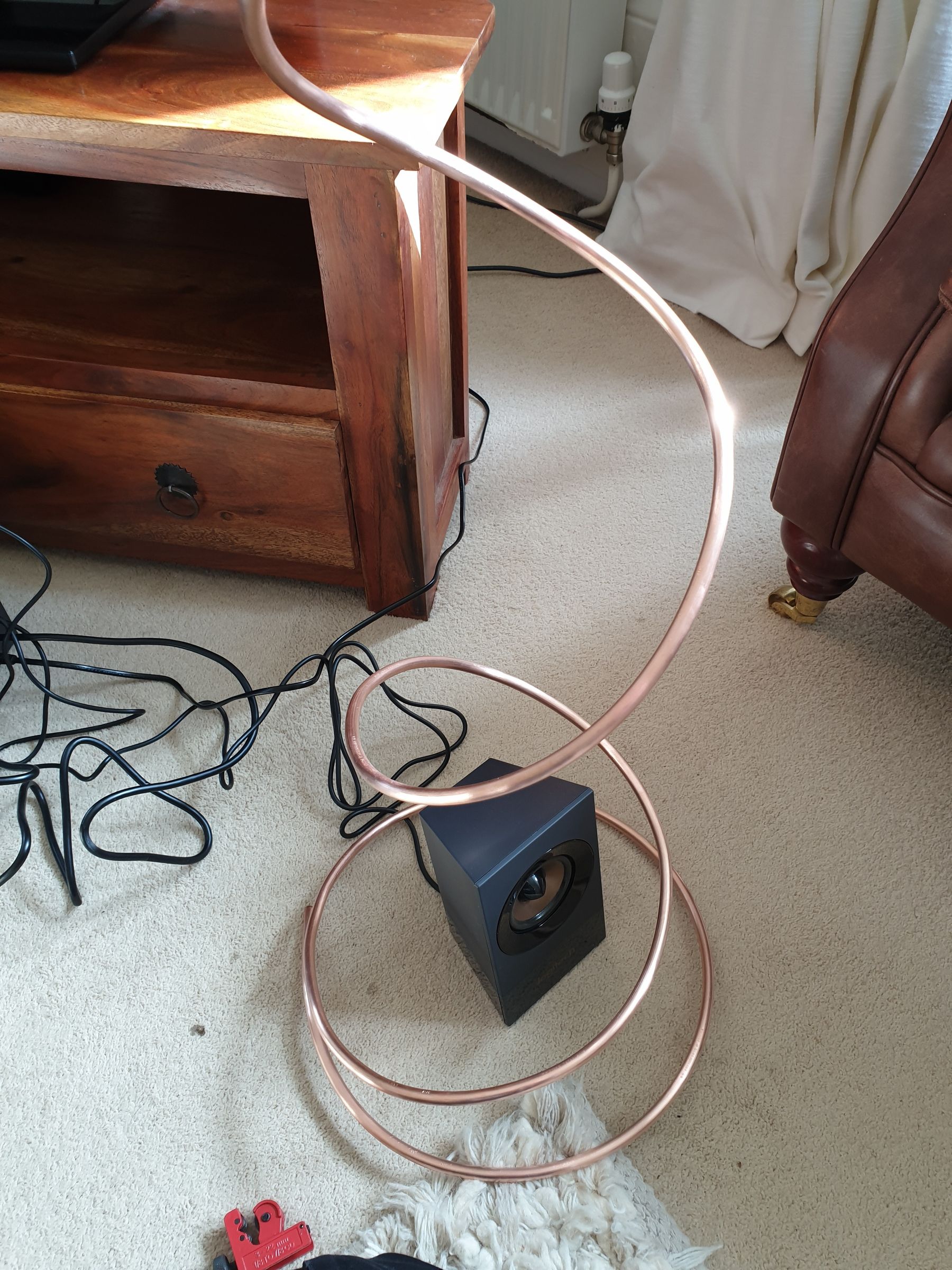 Make Your Own Adjustable Height Speaker Stands : 6 Steps - Instructables