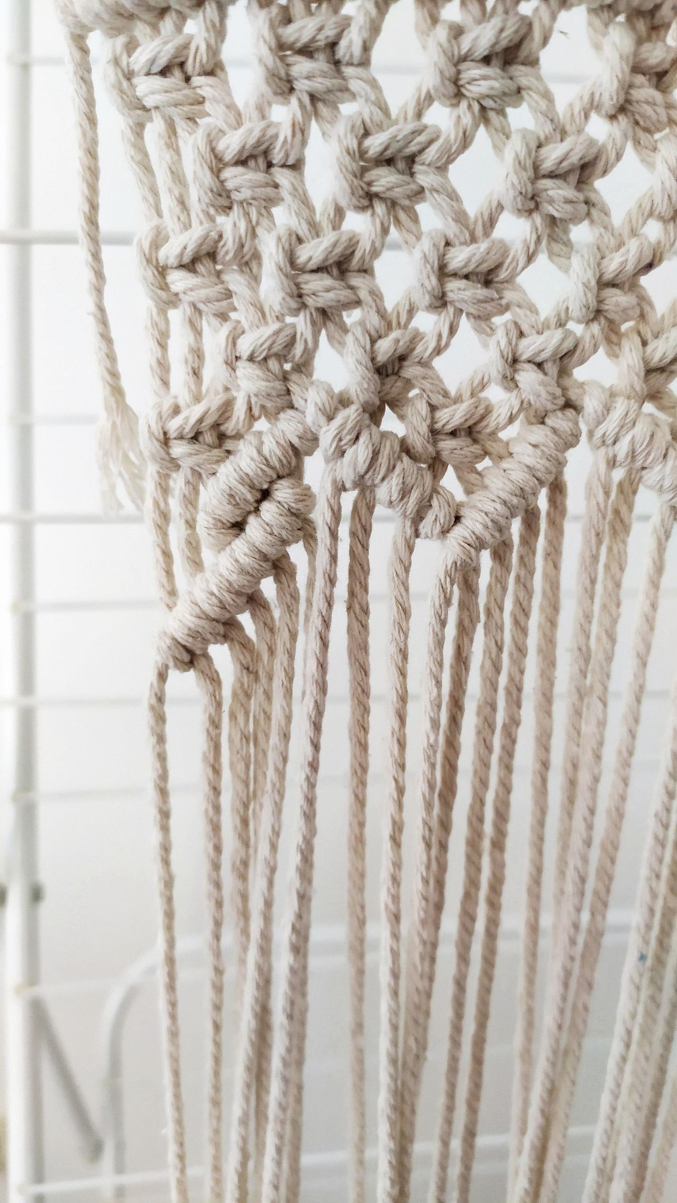 How to Make a Bohemian Macrame Rug : 14 Steps (with Pictures ...
