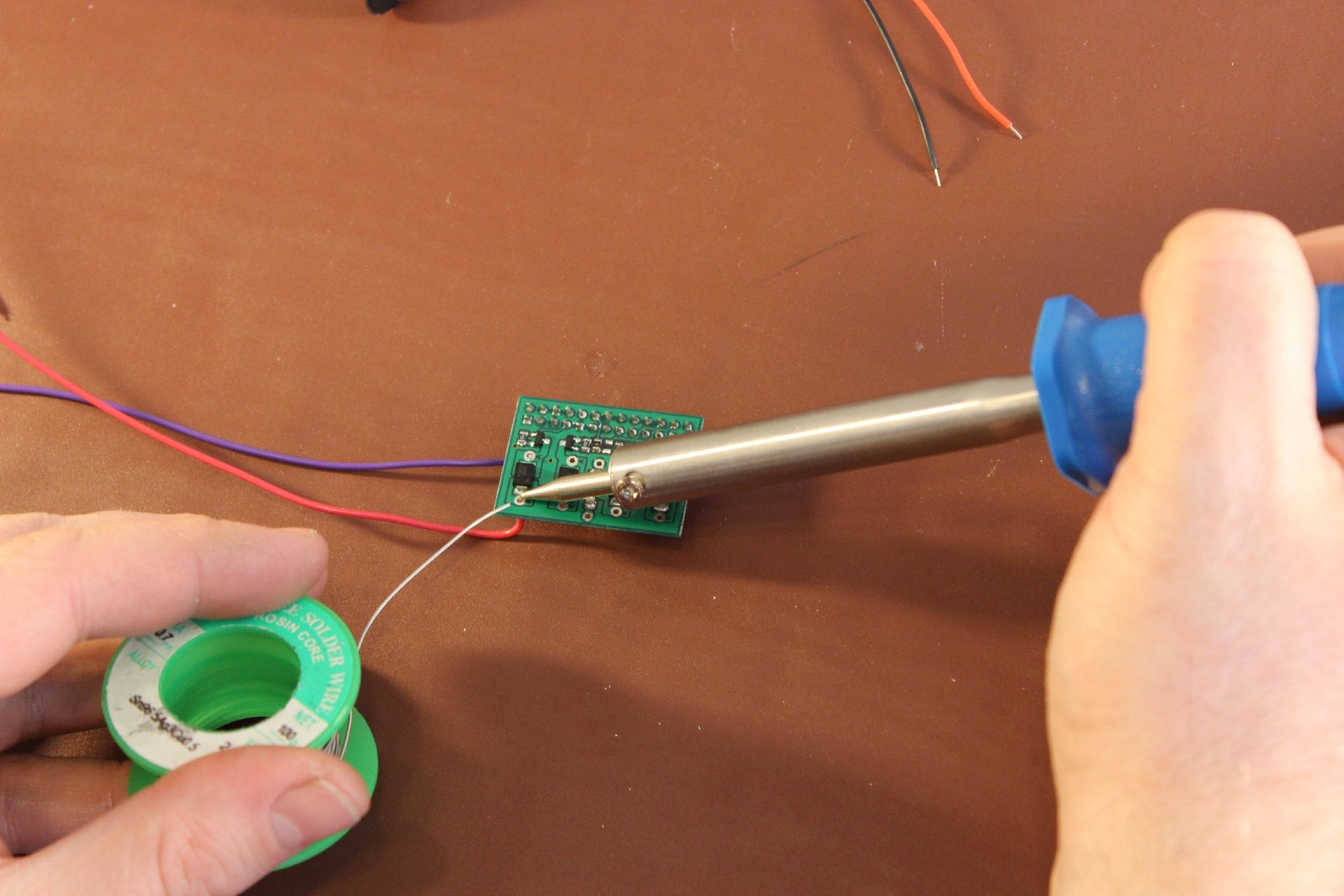 PiCy - the Tiny Raspberry Pi Powered Robot! : 12 Steps - Instructables