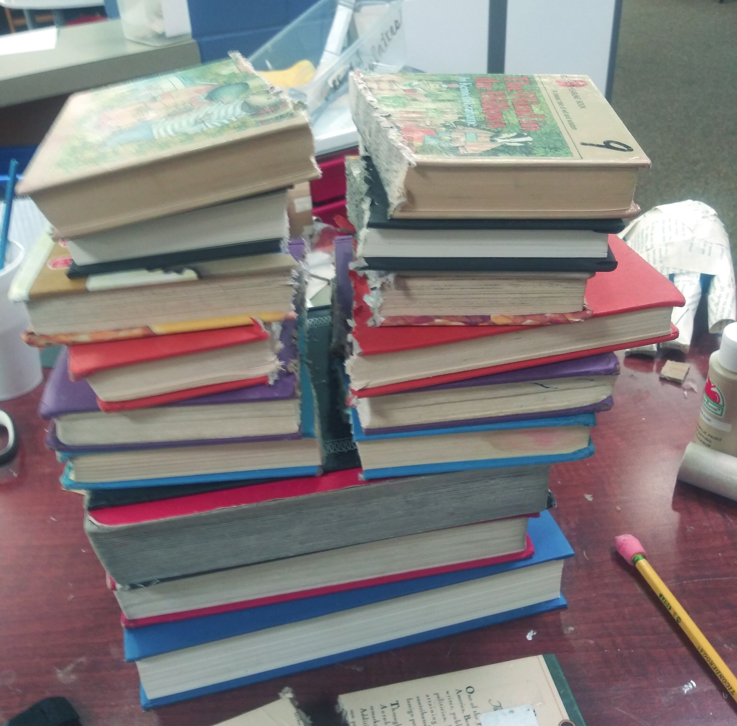 Undying to Read - a Cardboard Chainsaw and Some Cool Staging! : 11 ...