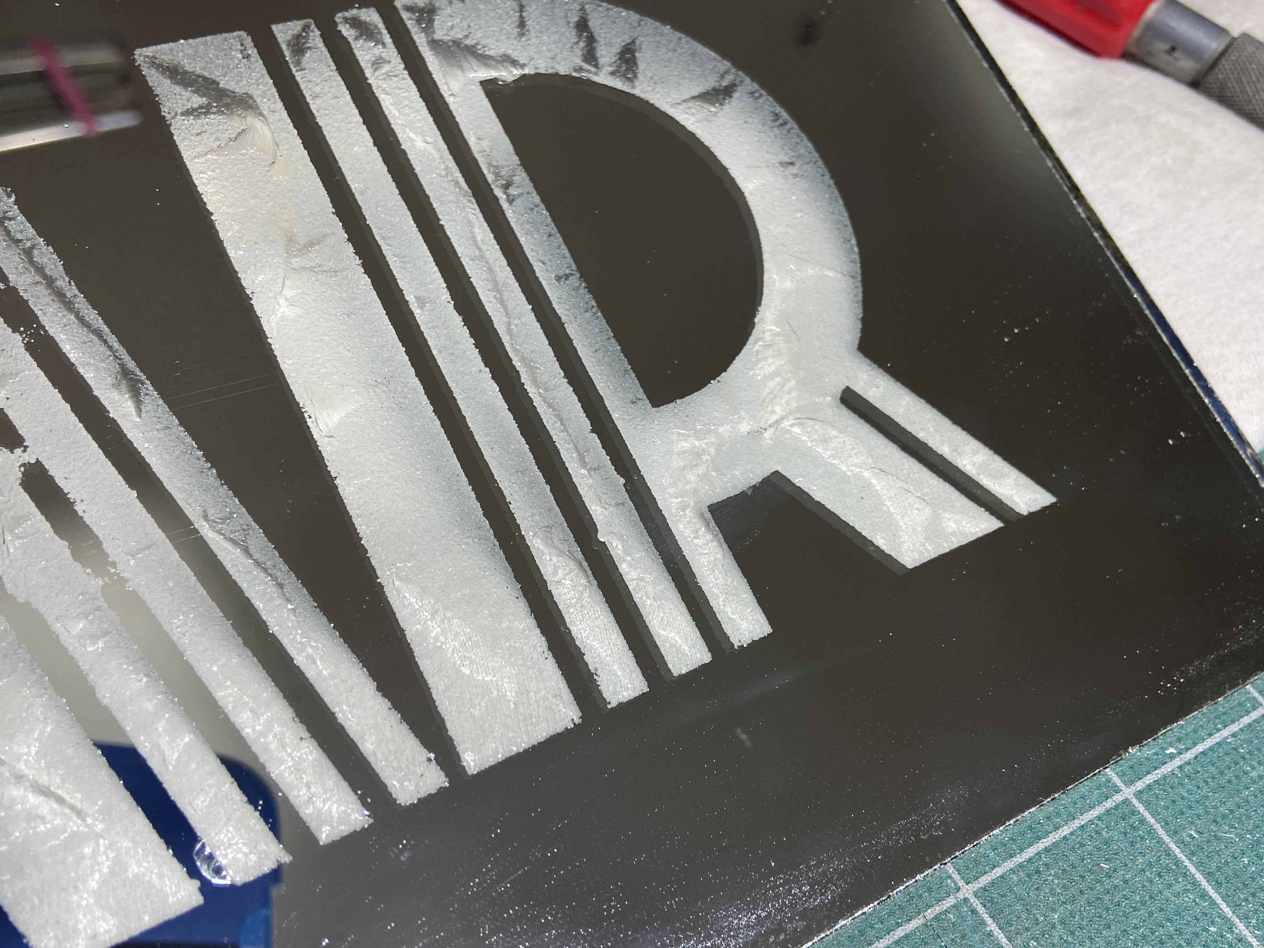 Using a Cricut Vinyl Mask to Help Glue Chipping : 6 Steps (with ...