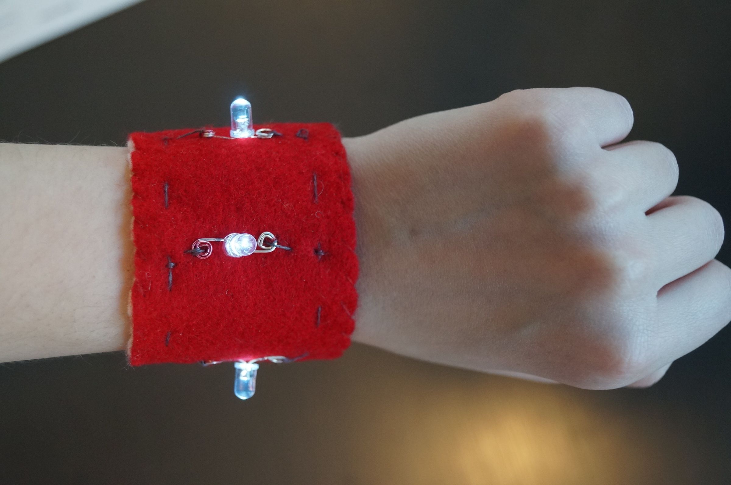 LED Conductive Switch Bracelet : 9 Steps (with Pictures) - Instructables