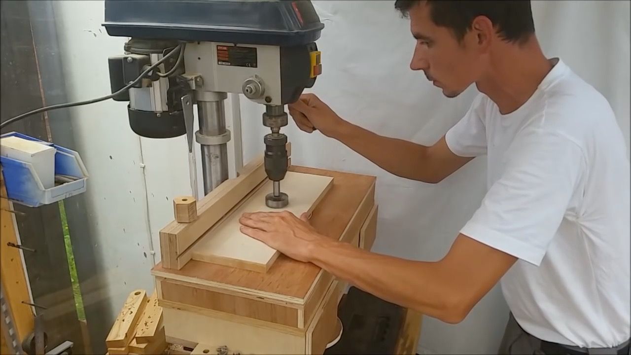 Easy Workshop Down Draft Sanding and Outfeed Table. : 9 Steps (with ...
