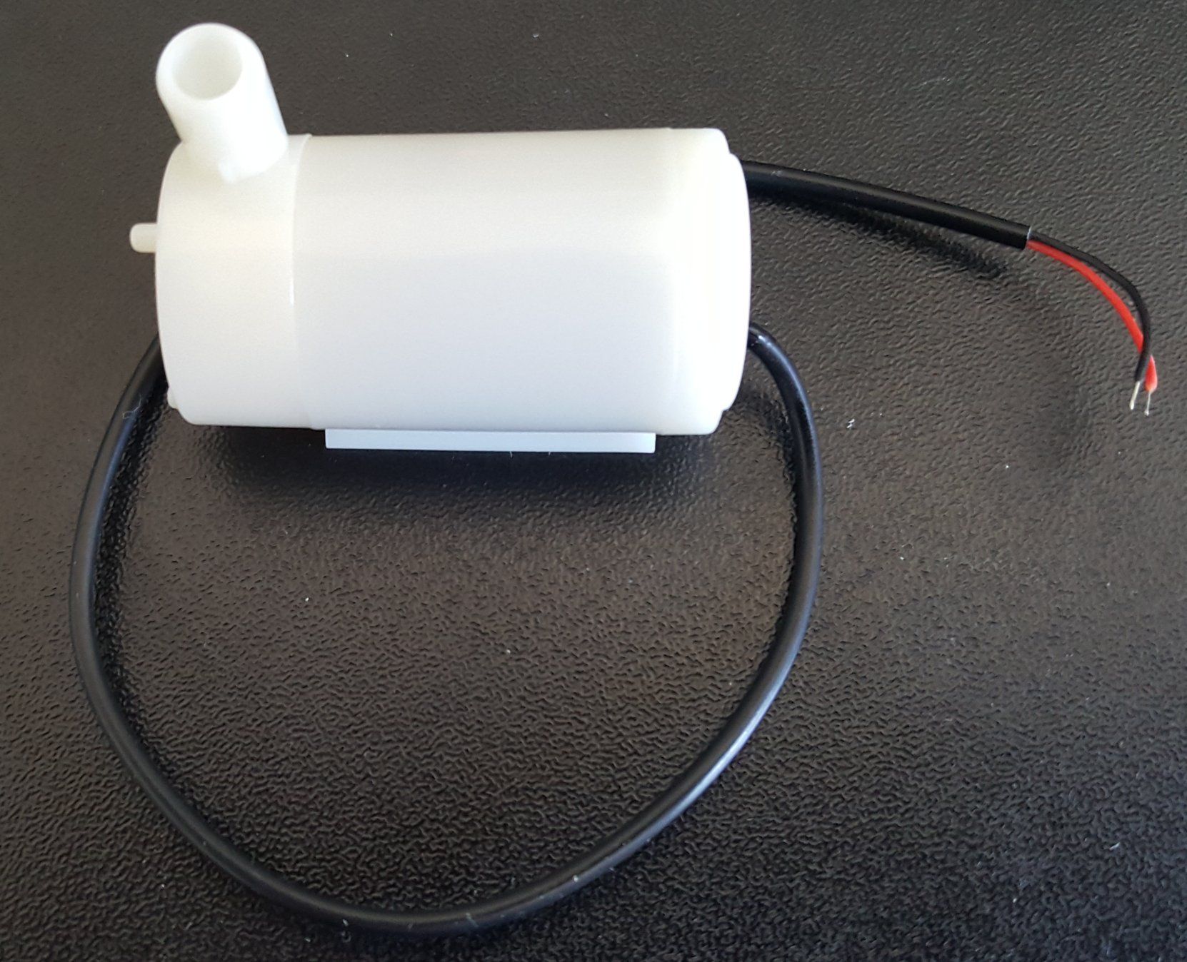 Battery Powered Plant Watering : 5 Steps - Instructables