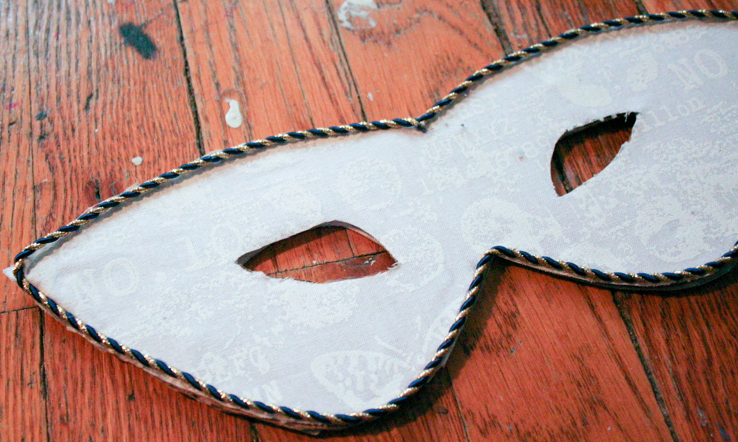 Masquerade Masks : 9 Steps (with Pictures) - Instructables