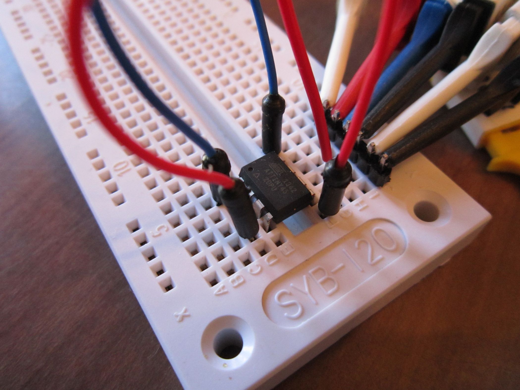 One Component Radio Clock Time Transmitter : 4 Steps - Instructables