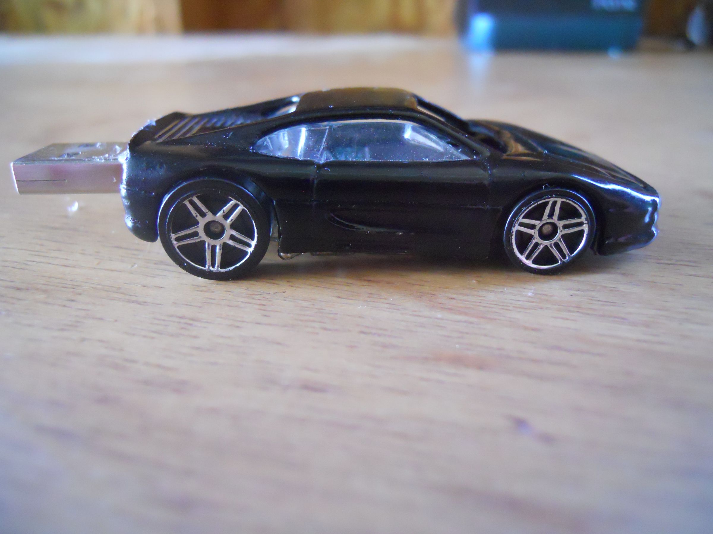 Amazing USB CARs : 4 Steps - Instructables