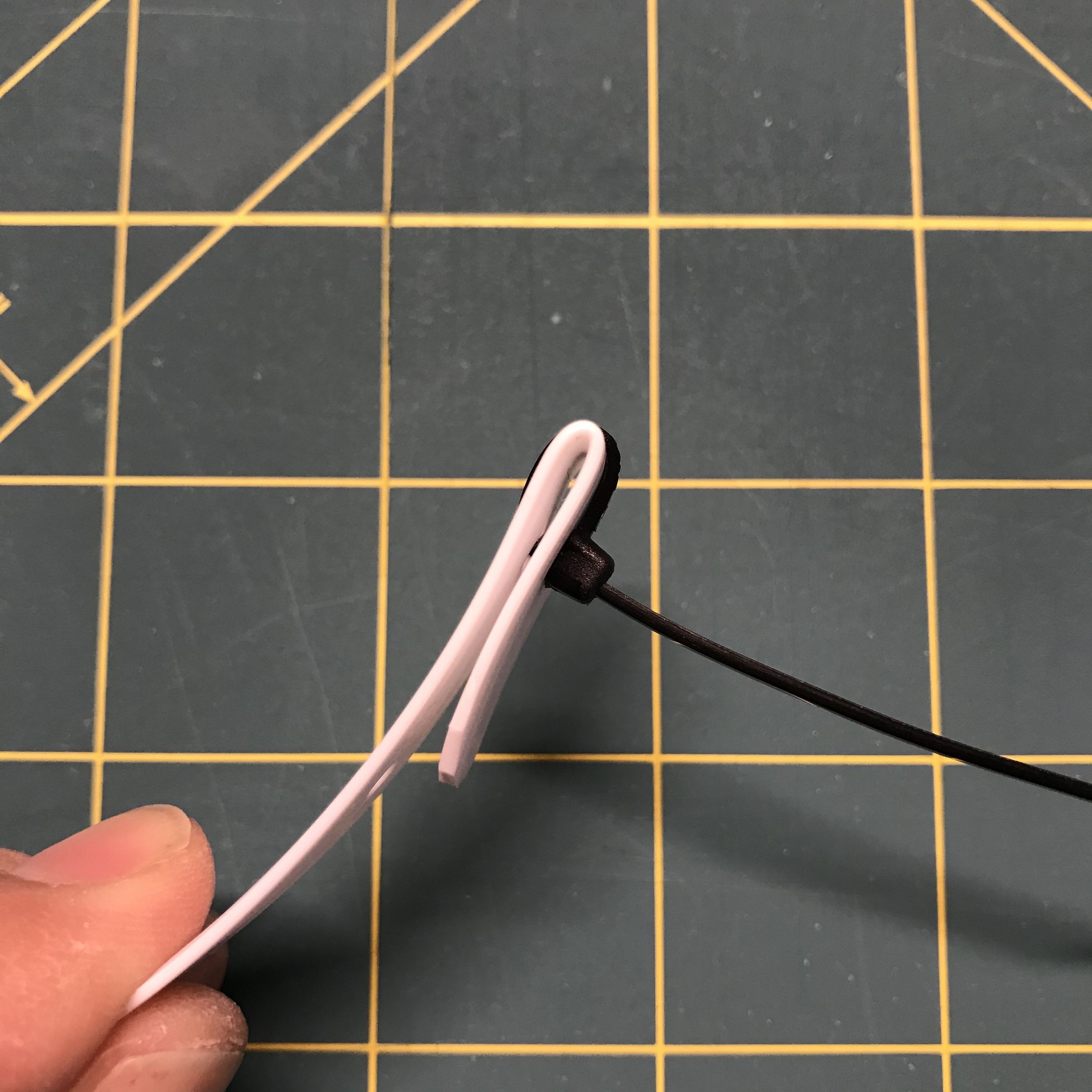 DIY PPE Ear Saver (3D Printer Not Needed) : 5 Steps (with Pictures ...