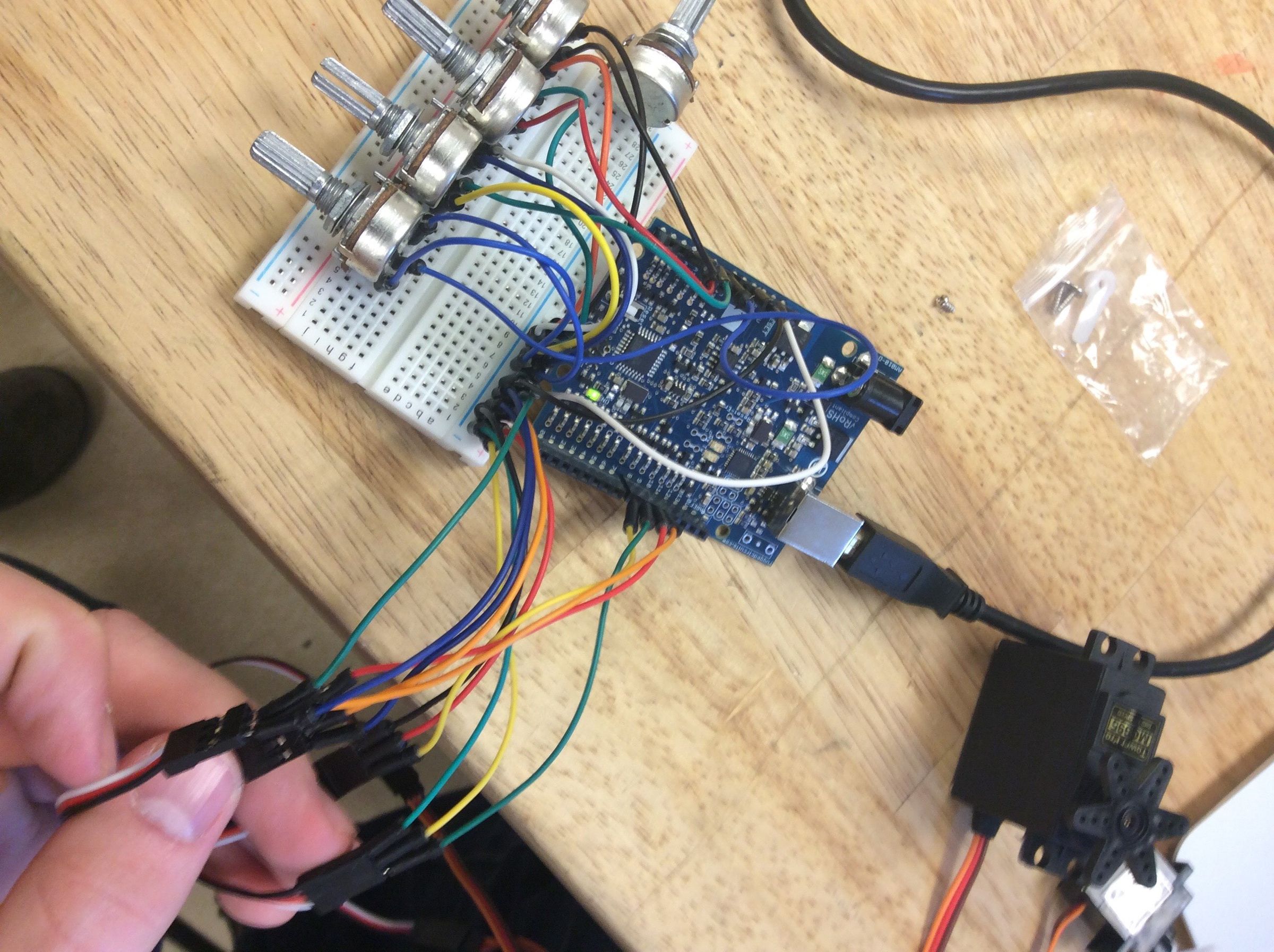 How to Run Servo Motors Using Arduino : 10 Steps (with Pictures ...