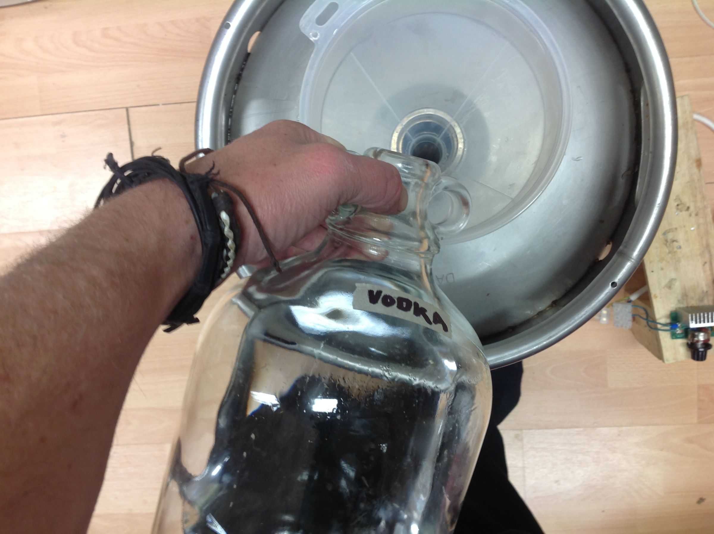 Gin From Scratch (Vapour Infused) : 6 Steps - Instructables