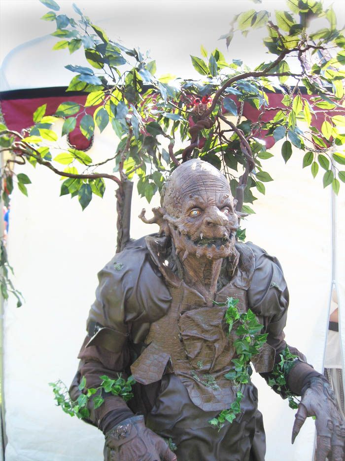 Ent /8 Foot Tree Monster / Treebeard / Tree Man Costume Halloween ...