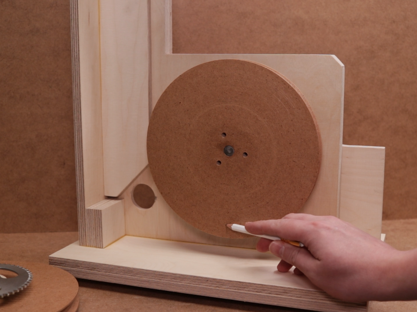 Homemade Bandsaw by DIY Enthusiast : 54 Steps (with Pictures ...