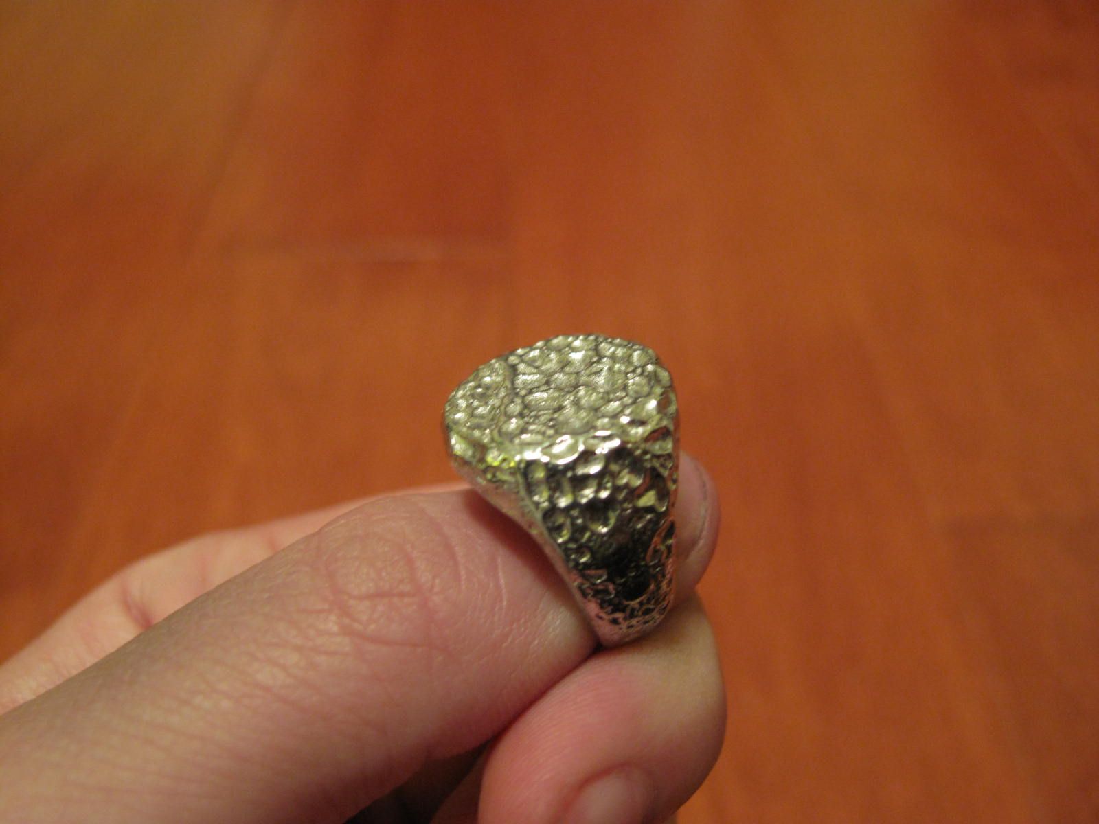 How to Cast and Polish a Pewter Signet Ring : 4 Steps (with Pictures ...
