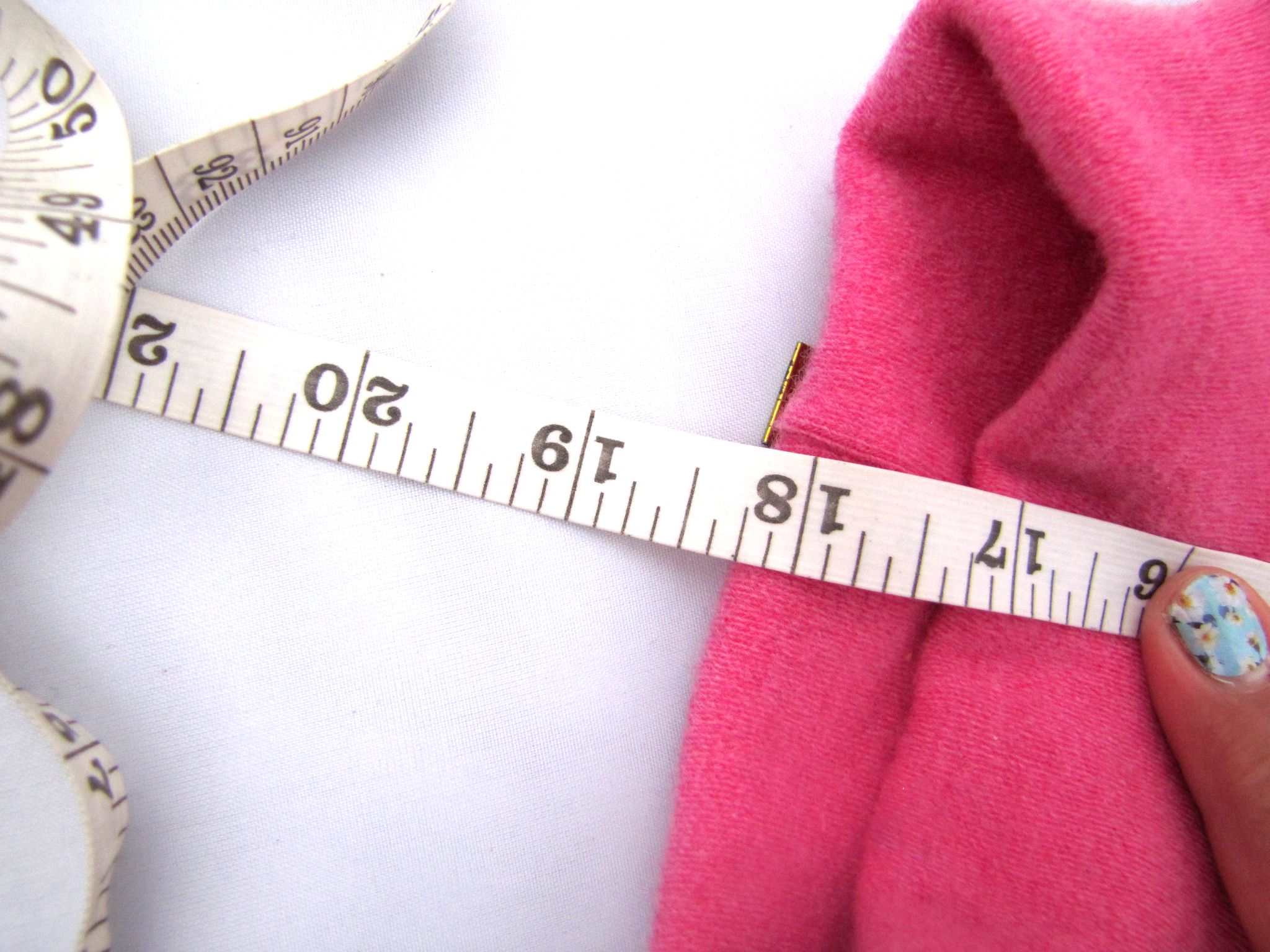 How the Measure Your Wool Interlock Longies : 4 Steps - Instructables