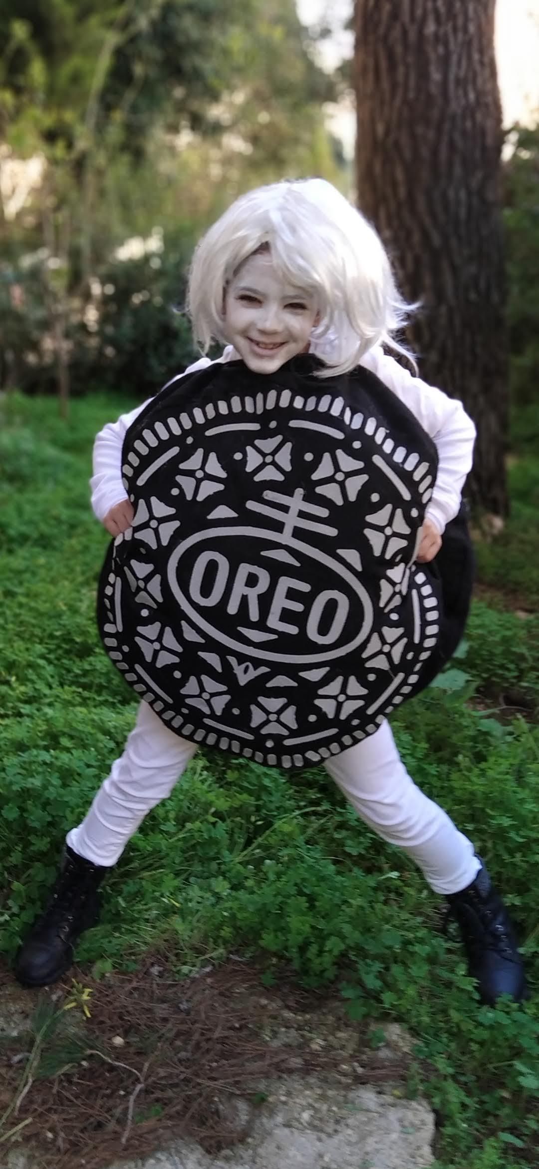 Epic Kids Oreo Ghost Costume : 6 Steps - Instructables