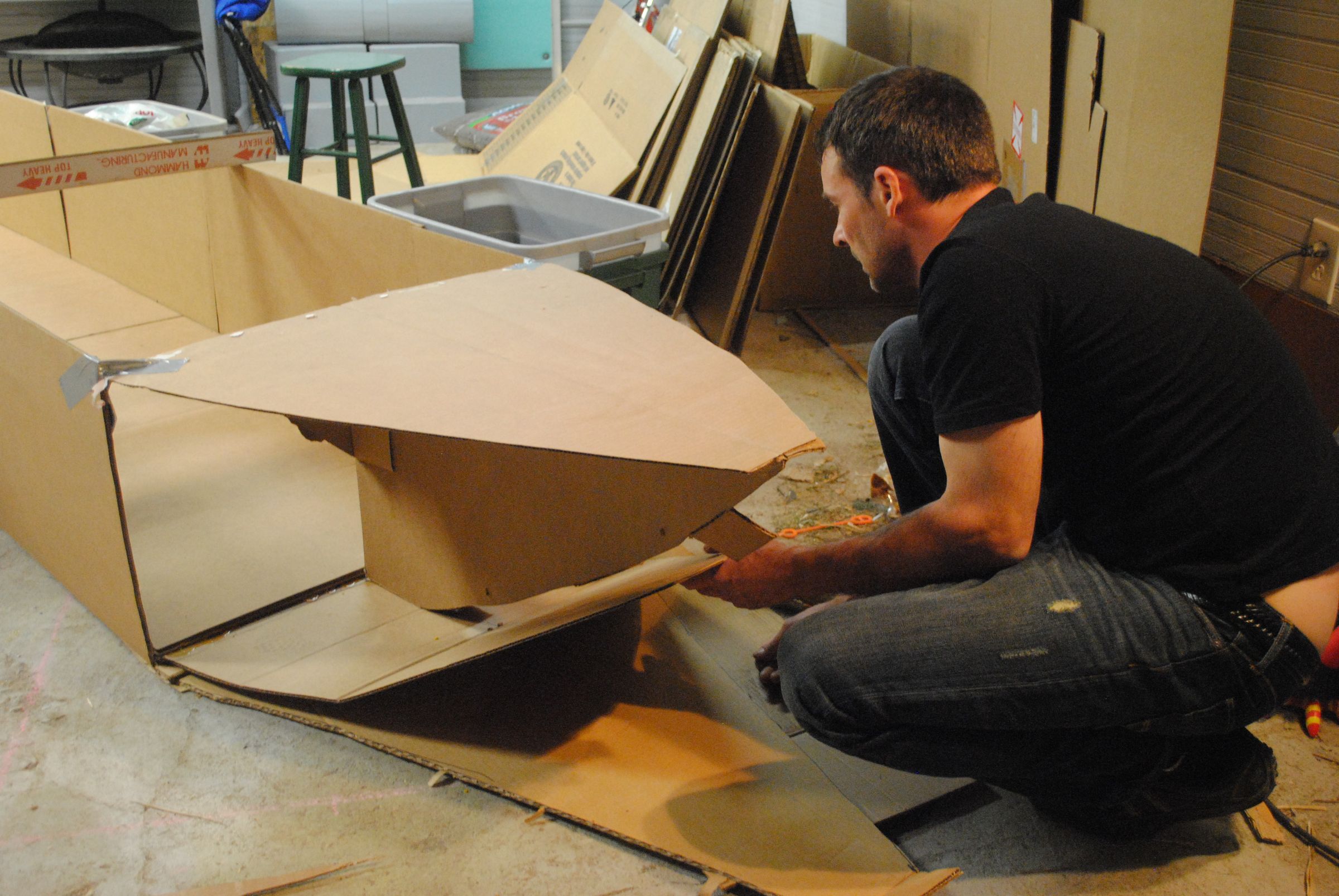 Make a Cardboard Dragon Boat! : 7 Steps (with Pictures) - Instructables