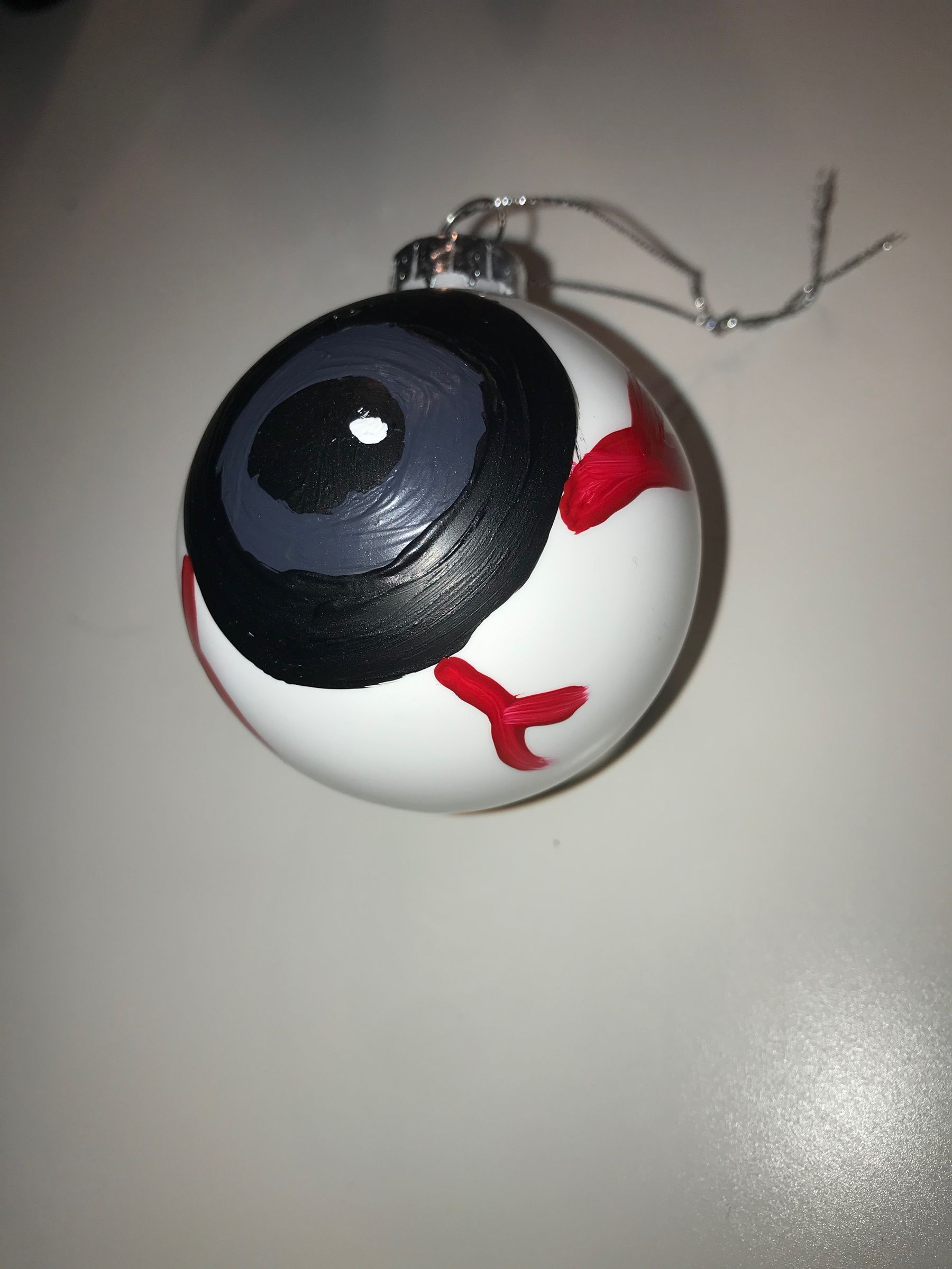 How to Make an Eyeball Ornament for Halloween : 8 Steps - Instructables