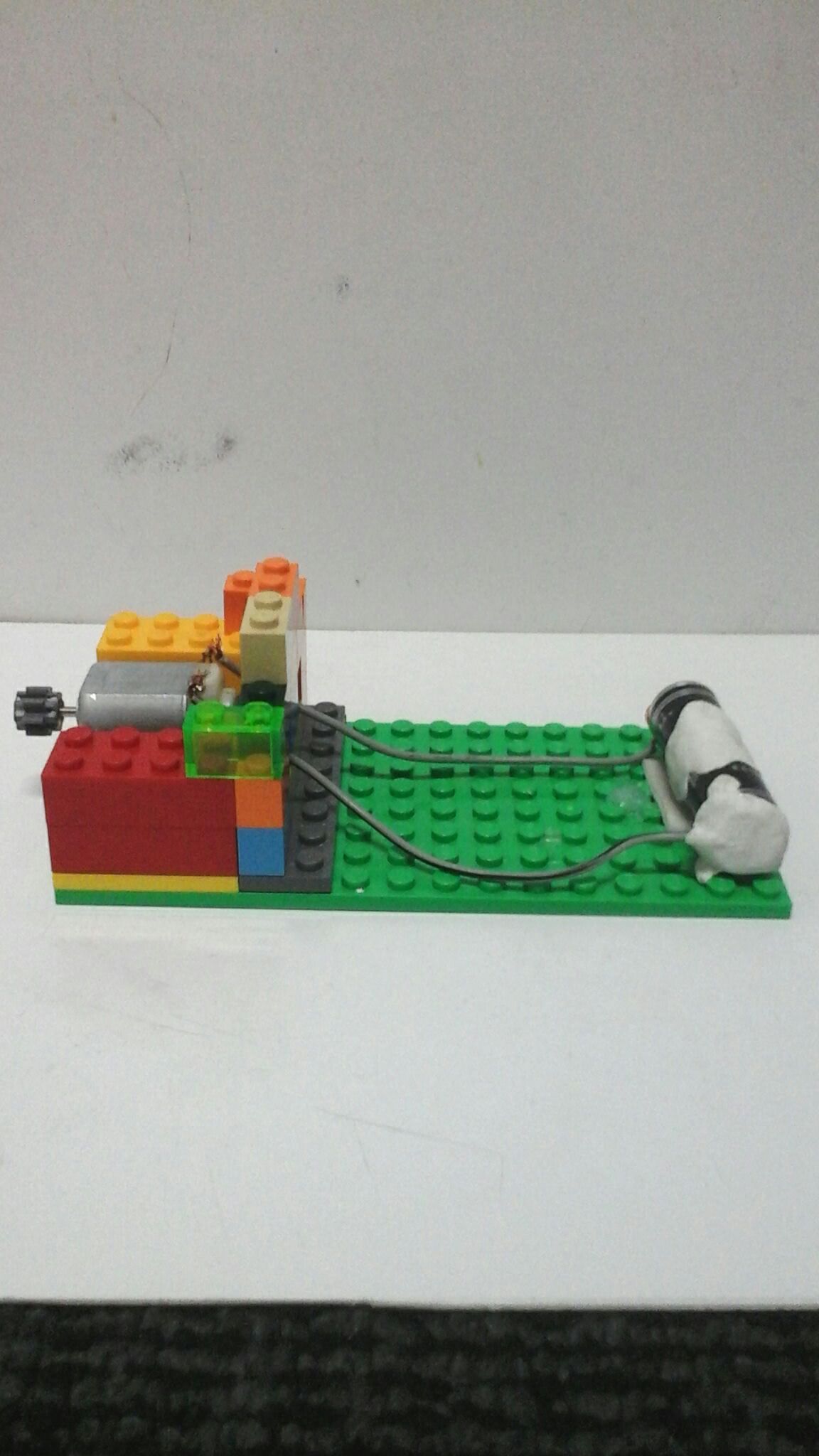 How to Make a Lego Technic Motor : 5 Steps - Instructables