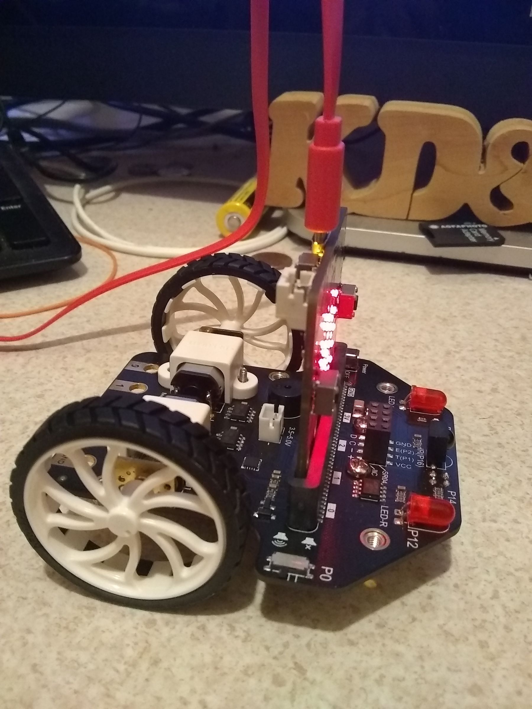 Using the DF Robot Micro Maqueen Micro:Bit Robot Platform With the ...