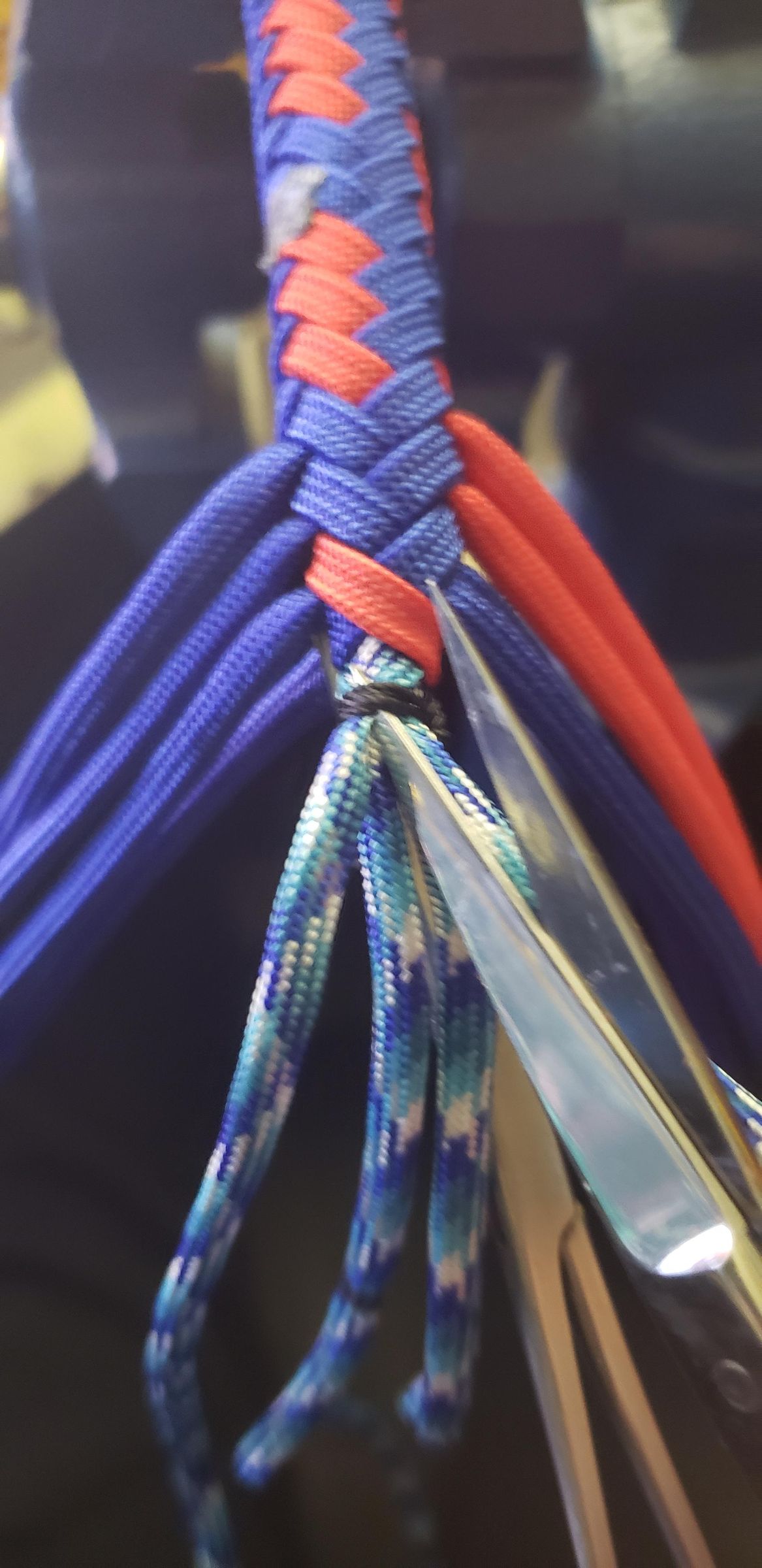 Tygra's Bolo-Whip With Paracord in 16 Plait : 9 Steps (with Pictures ...