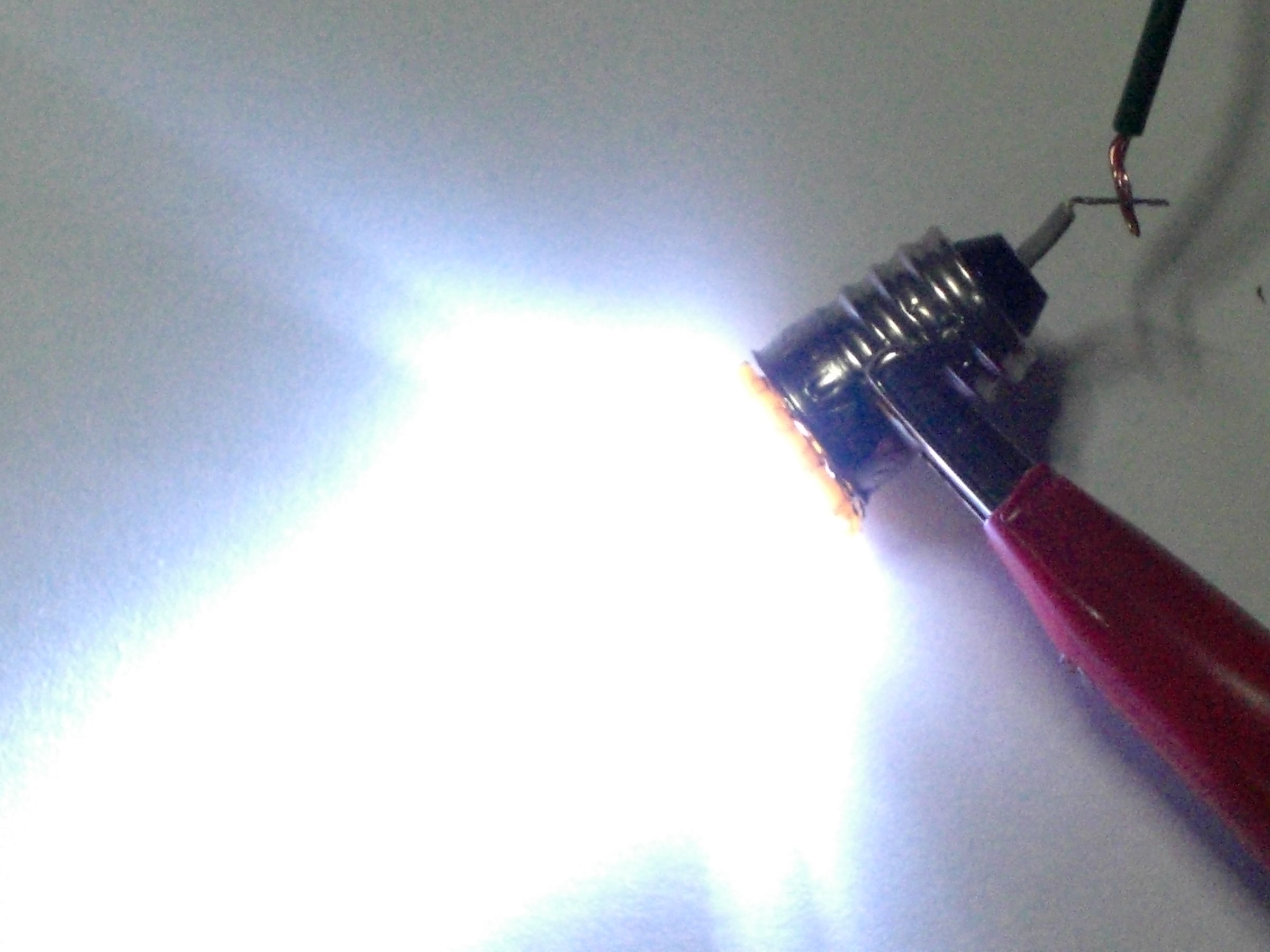 Retrofitting LEDs in a Dynamo Bulb : 12 Steps (with Pictures ...